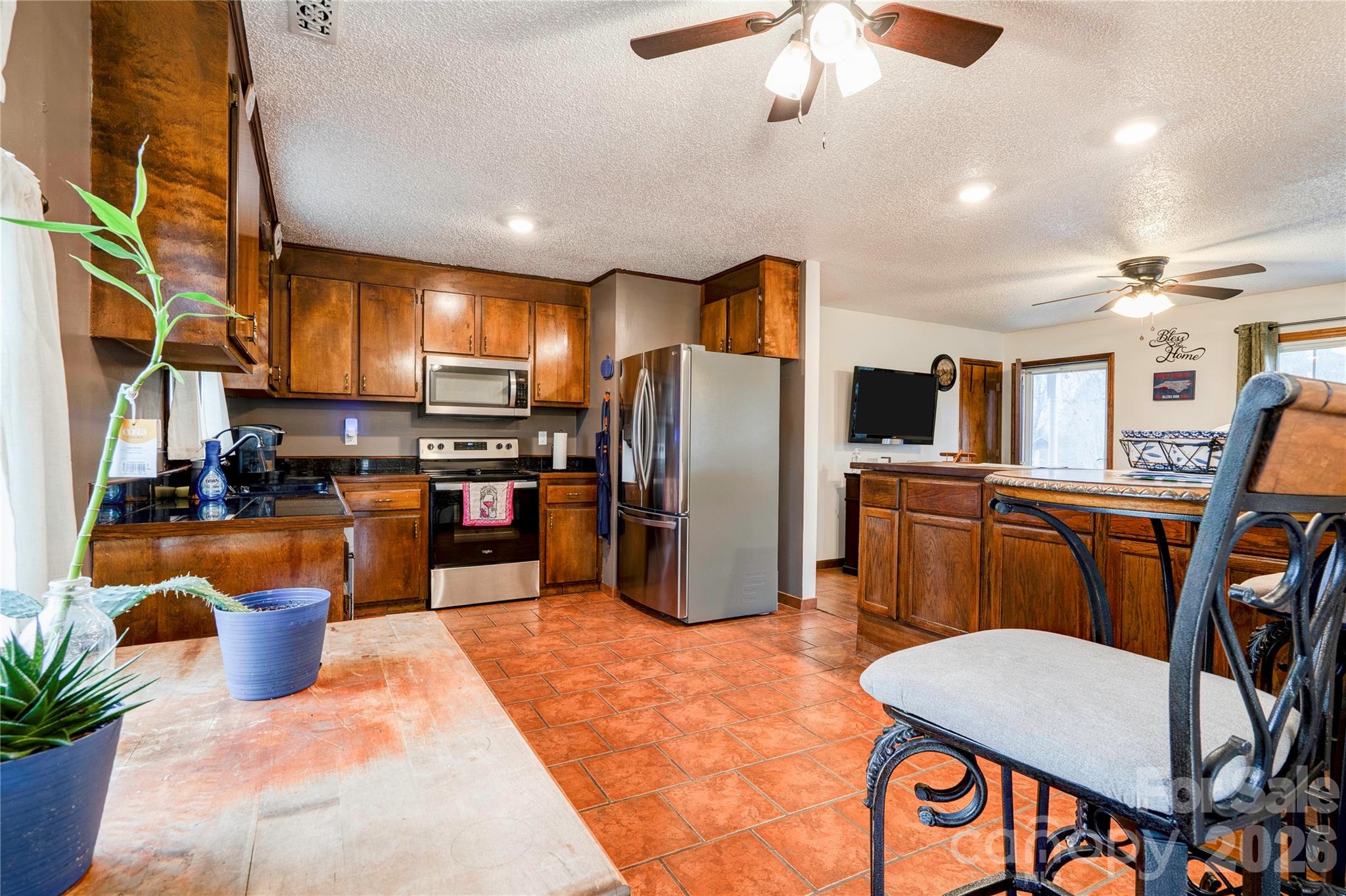 111 Hicks Road, Grover, NC - photo 12 of 36