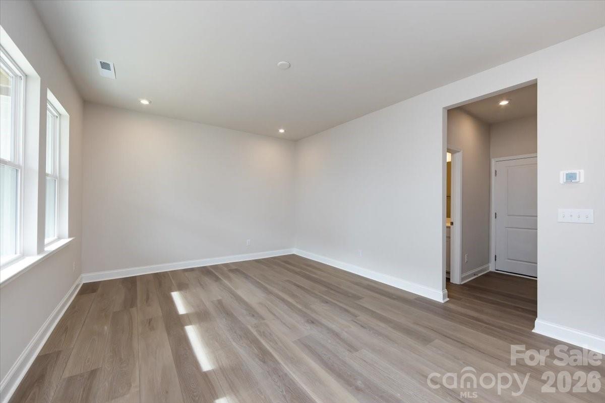 Photo 7 of 909 Archway Lane, Charlotte, NC