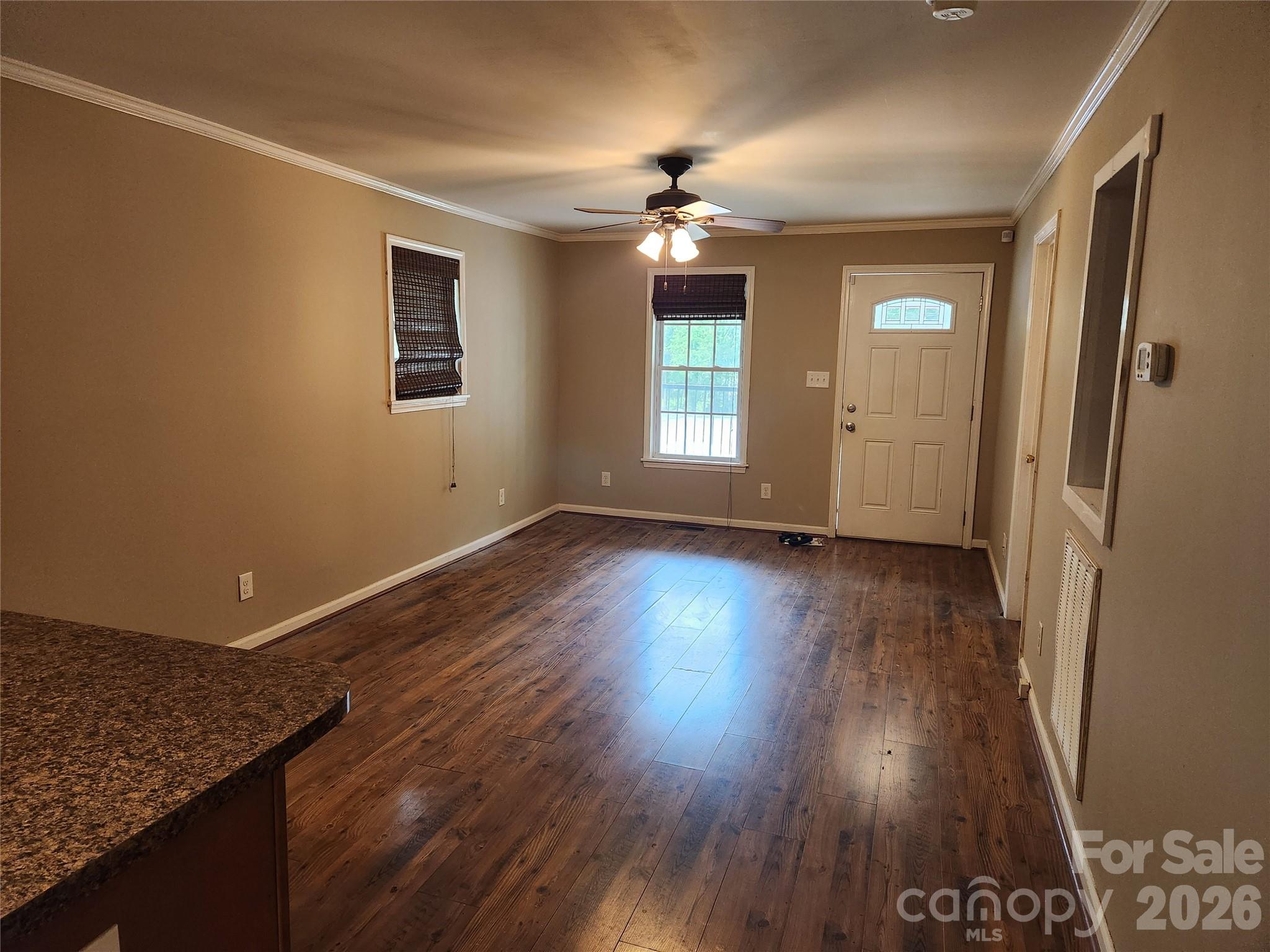 Photo 3 of 1404 W Mauney Avenue, Gastonia, NC