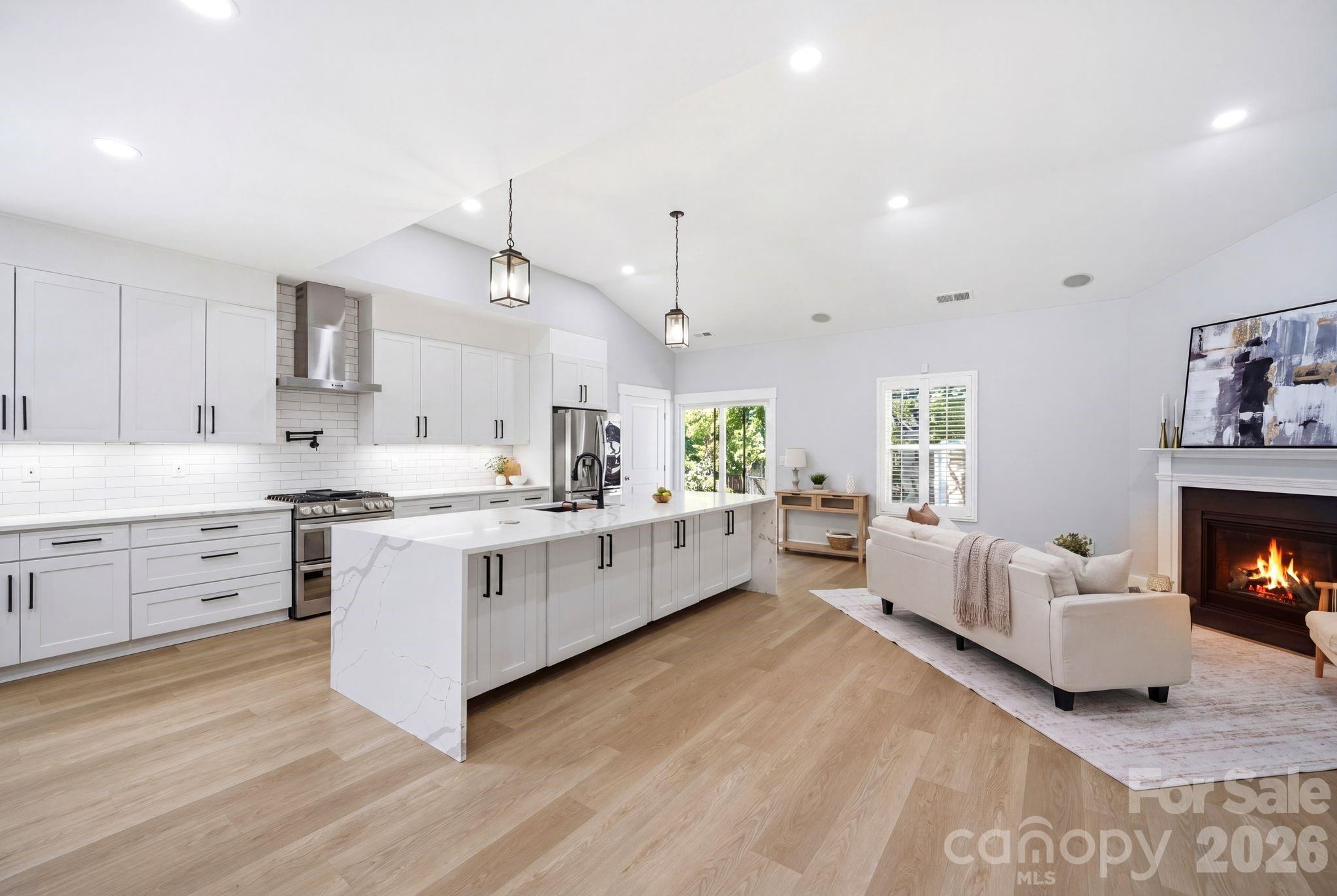 3824 Martele Drive, Mint Hill, NC - photo 8 of 34