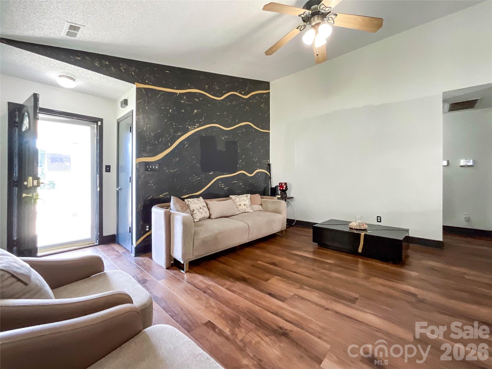 Photo 2 of 12151 Stewarts Crossing Drive, Charlotte, NC