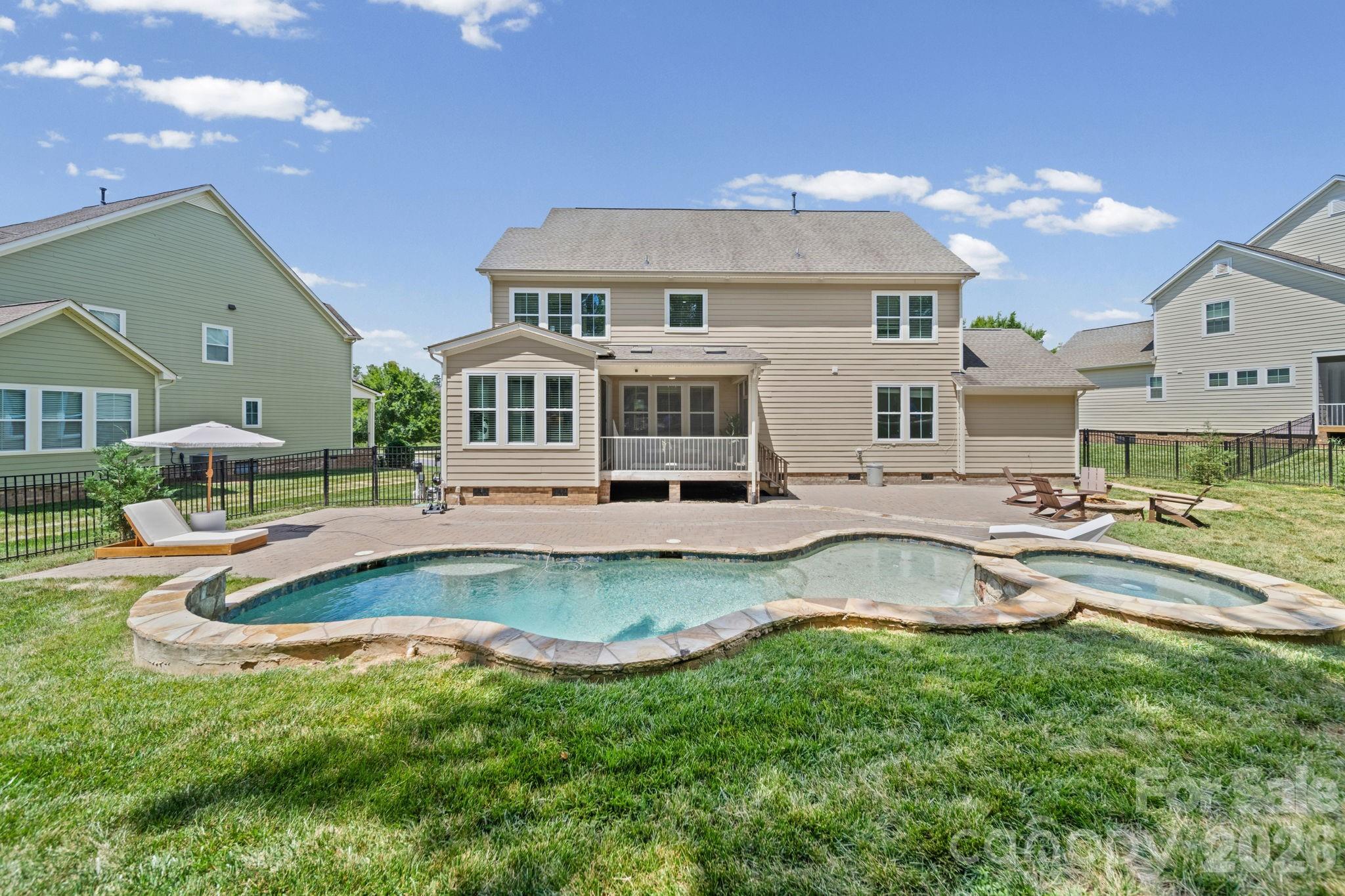 Photo 3 of 163 Monteray Oaks Circle, Fort Mill, SC