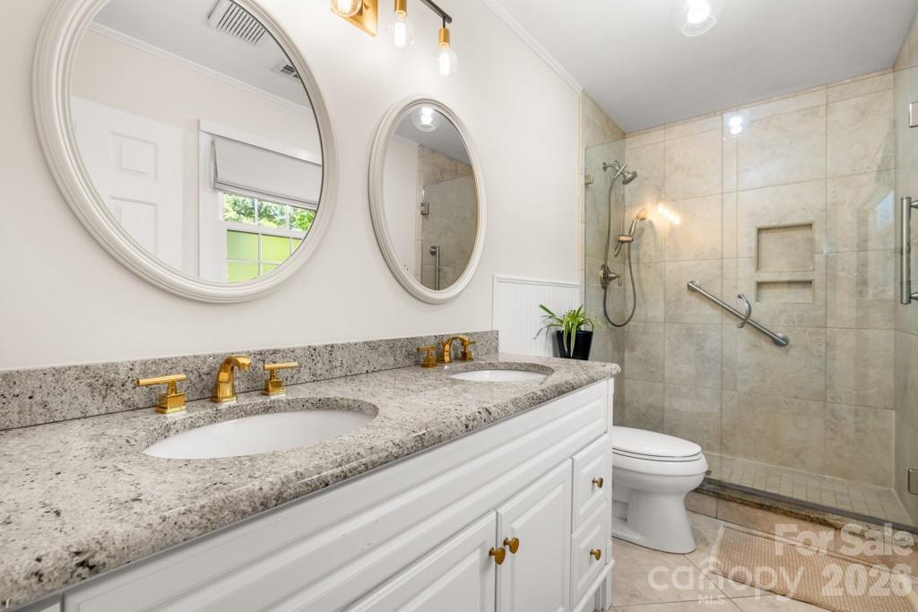 7814 Bradenton Drive, Charlotte, NC - photo 26 of 42