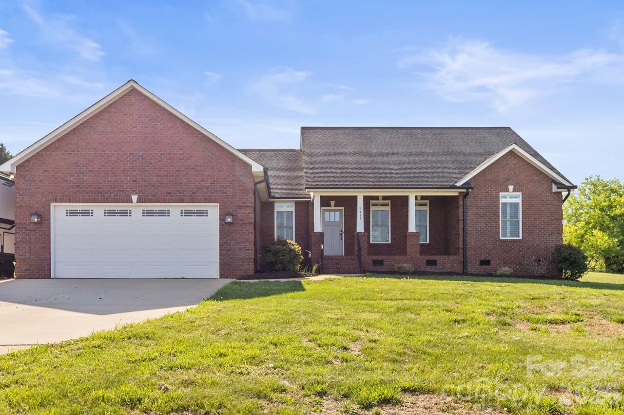 2411 Carriage Lane, Lincolnton, NC
