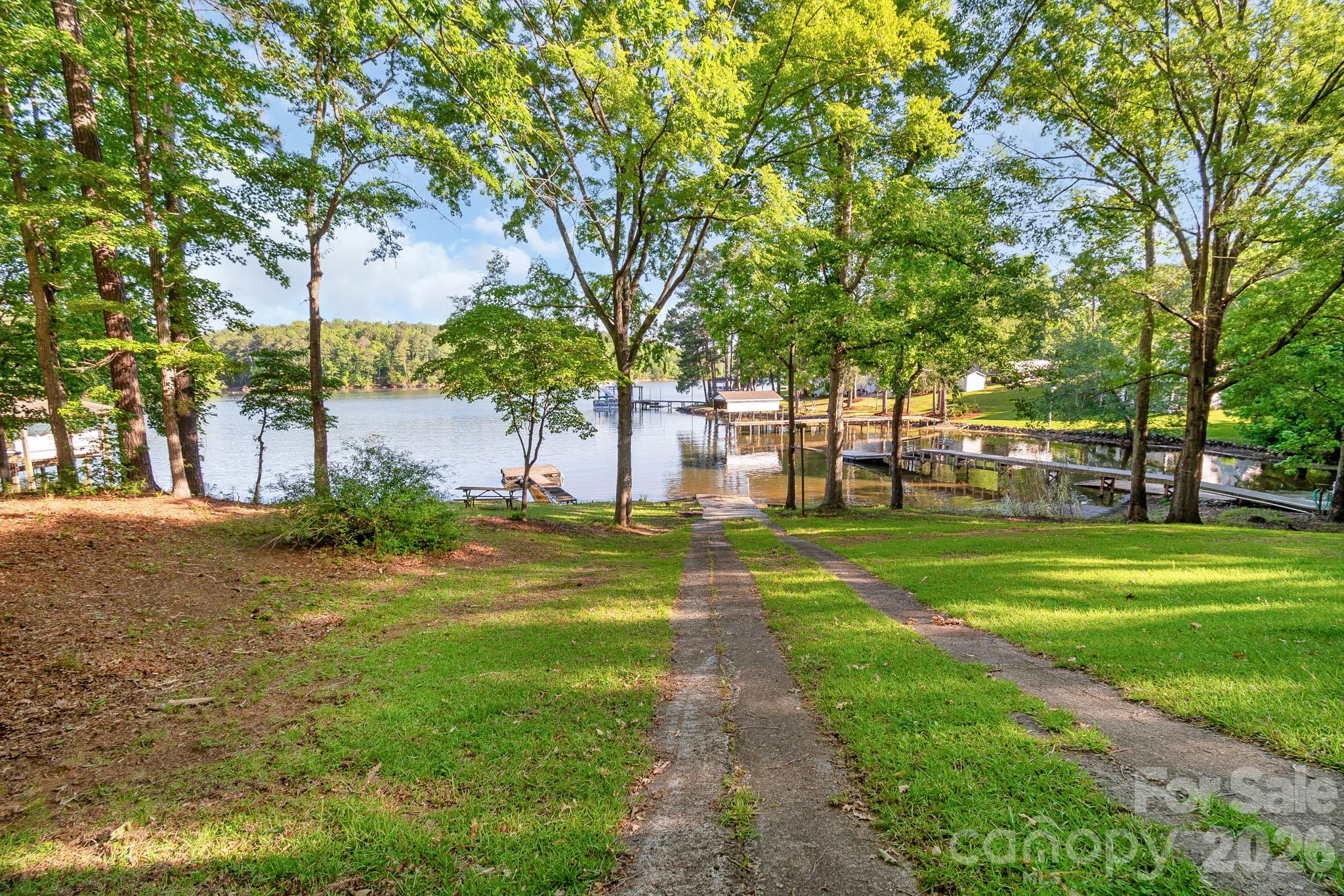 2208 Singleton Creek Road, Liberty Hill, SC - photo 4 of 49