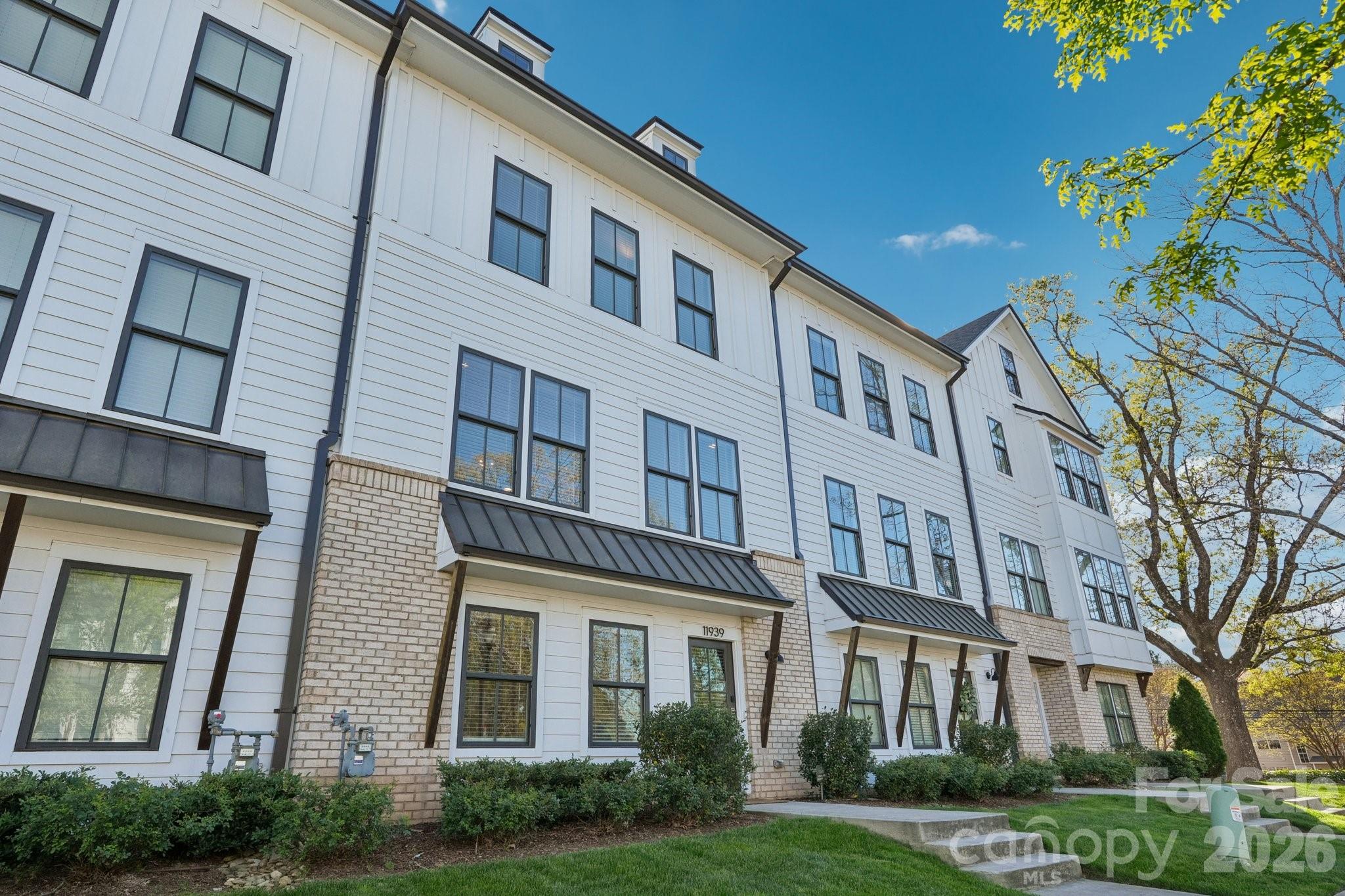 Photo 6 of 11939 Fiddlers Roof Lane, Charlotte, NC