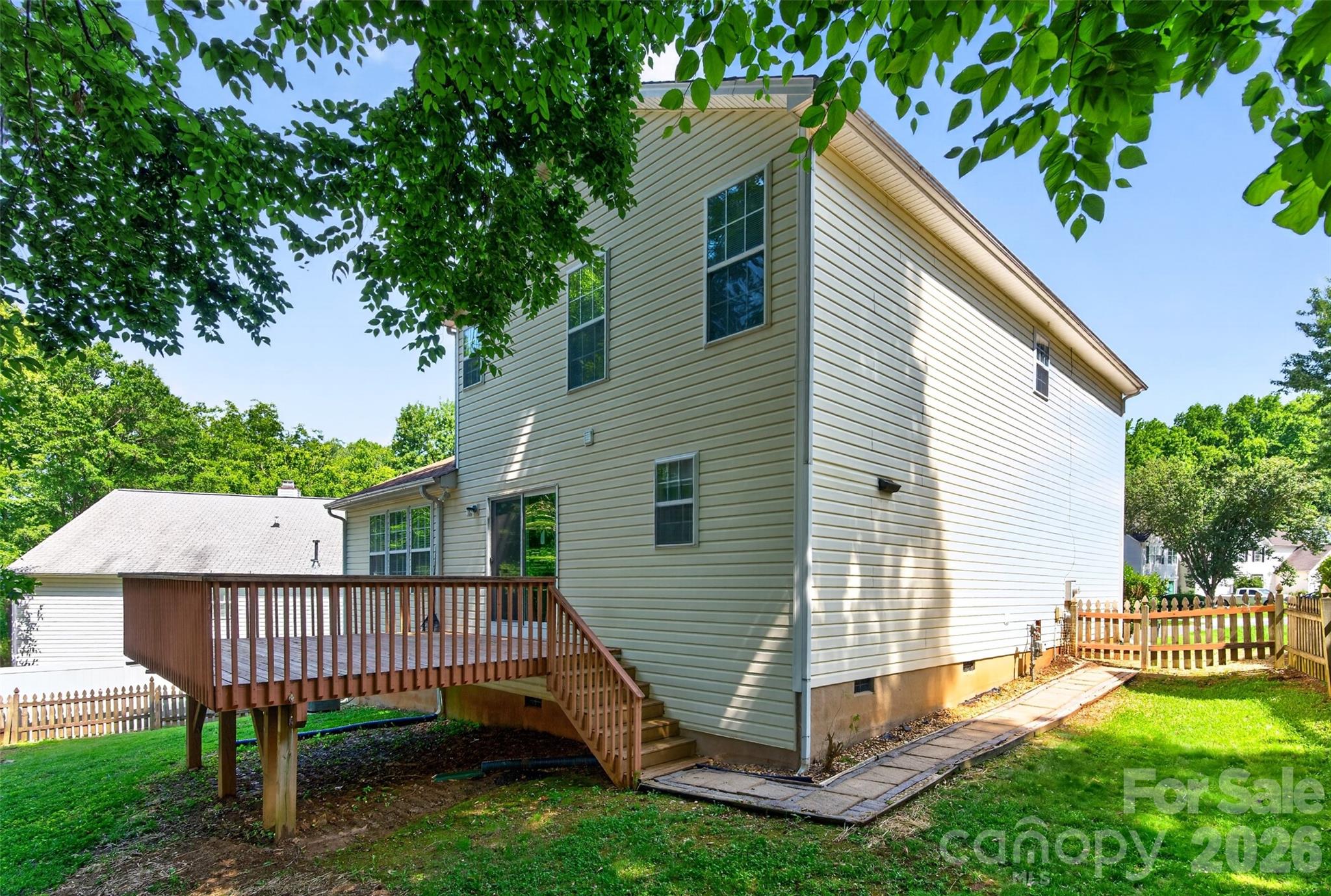 Photo 40 of 2539 Thornfield Road, Charlotte, NC