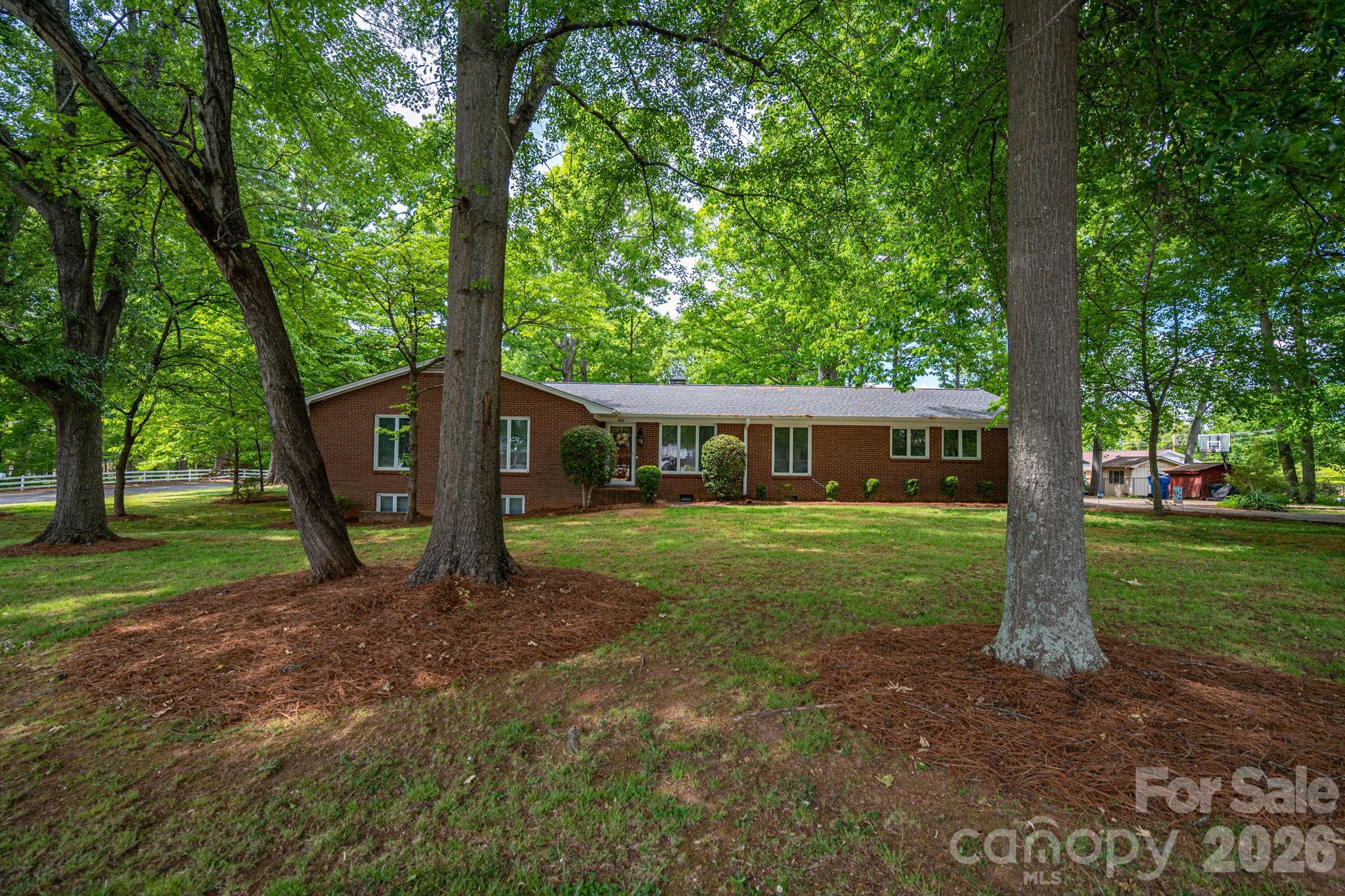 Home for sale at 602 Lee Street, Kings Mountain, NC — photo 6 of 47