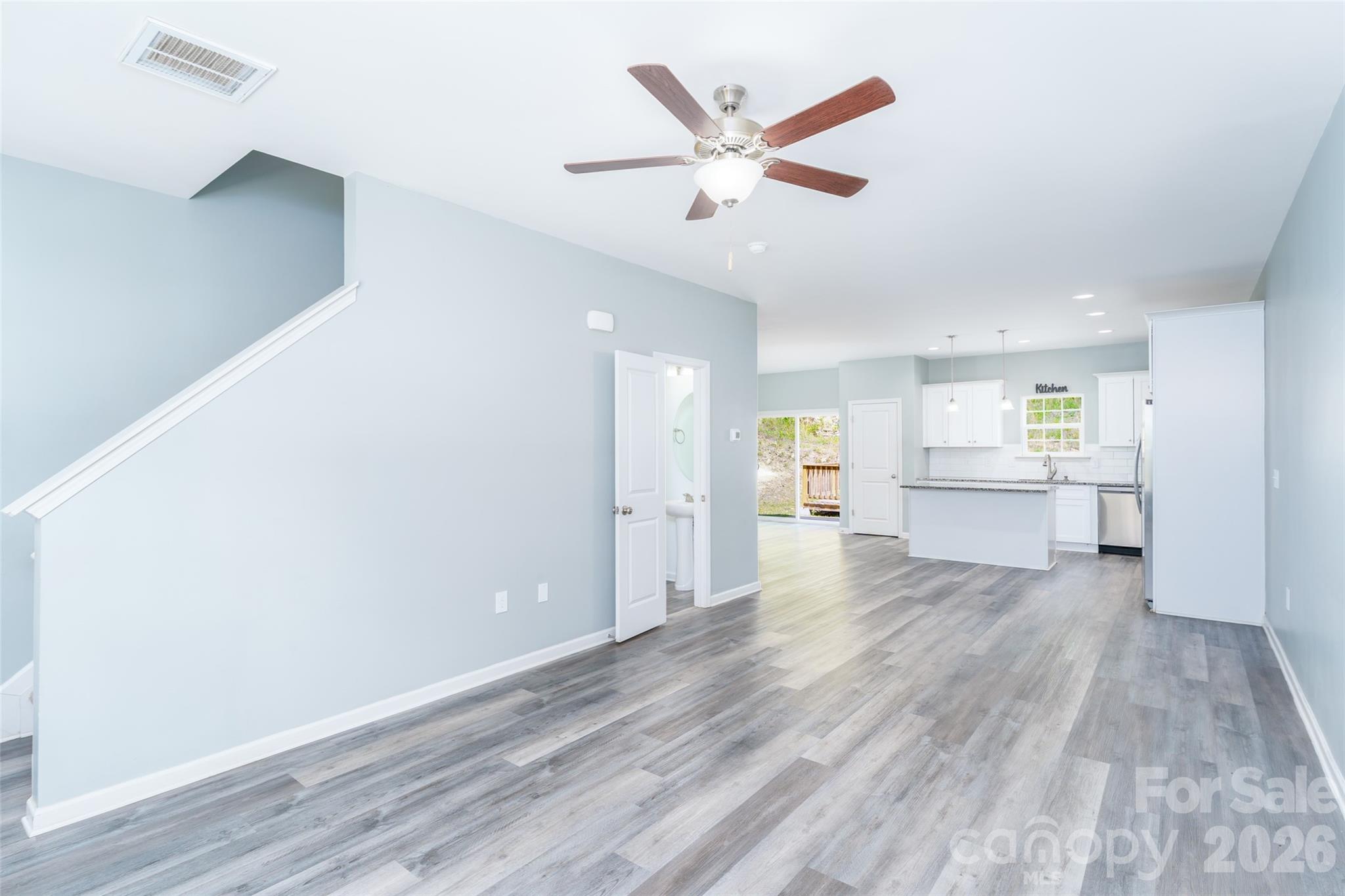 Photo 4 of 12745 Susanna Drive, Charlotte, NC