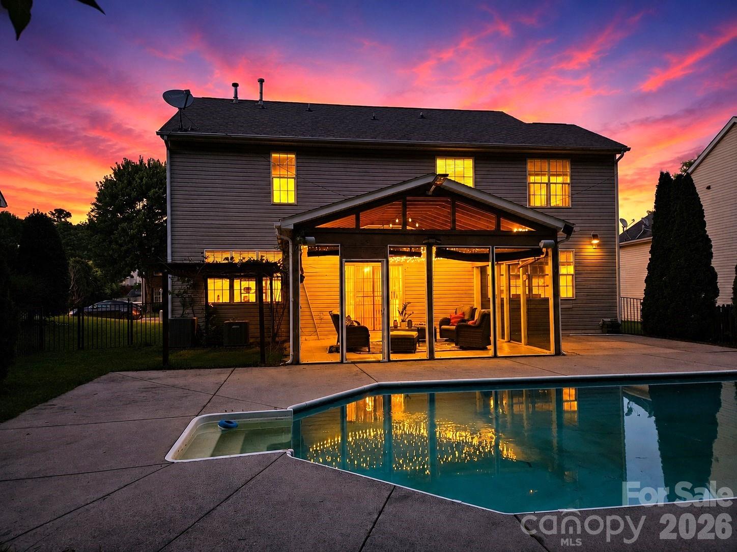 Photo 2 of 17126 Cambridge Woods Court, Charlotte, NC