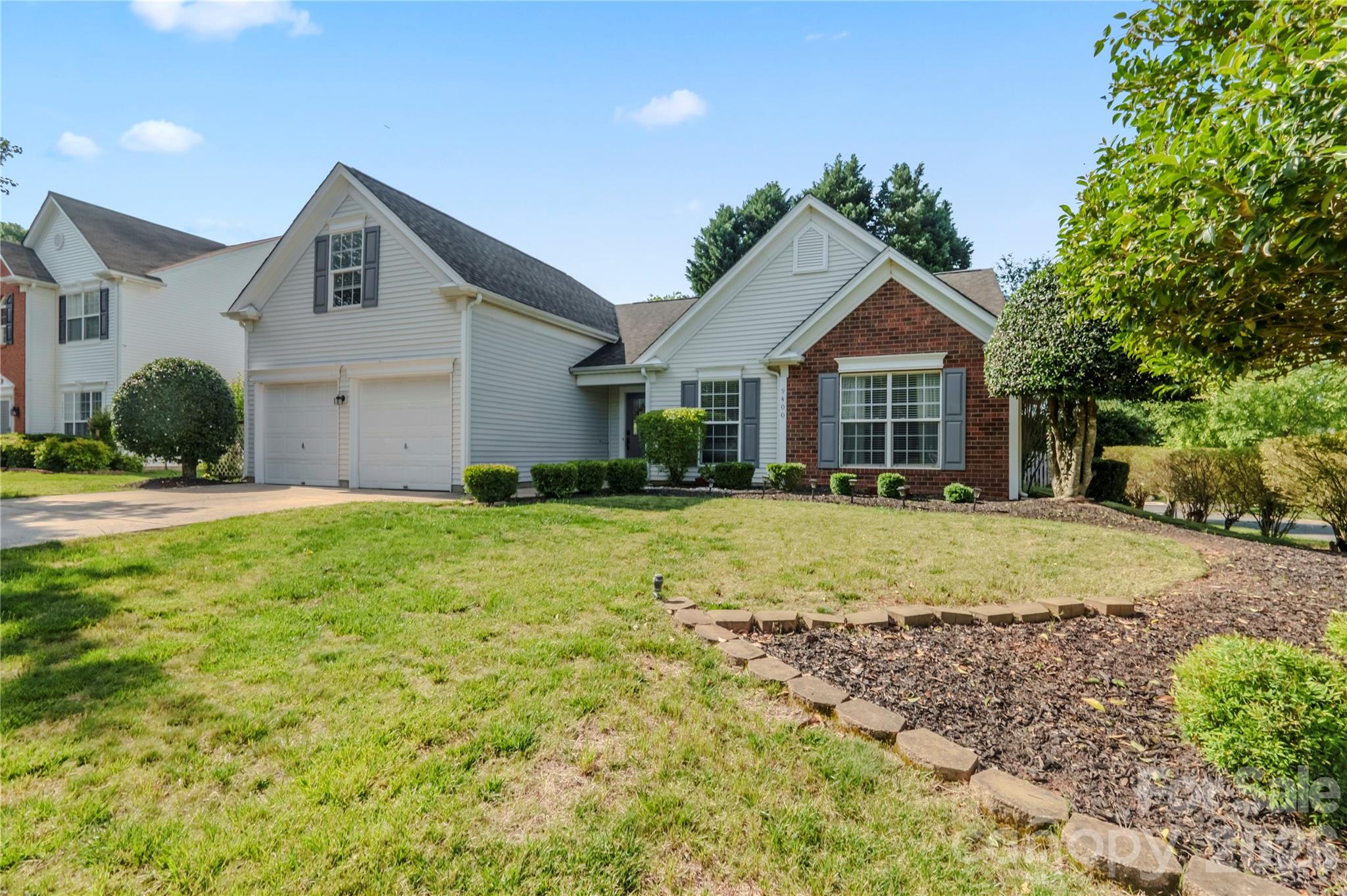 9400 Shepparton Drive, Huntersville, NC - photo 2 of 45