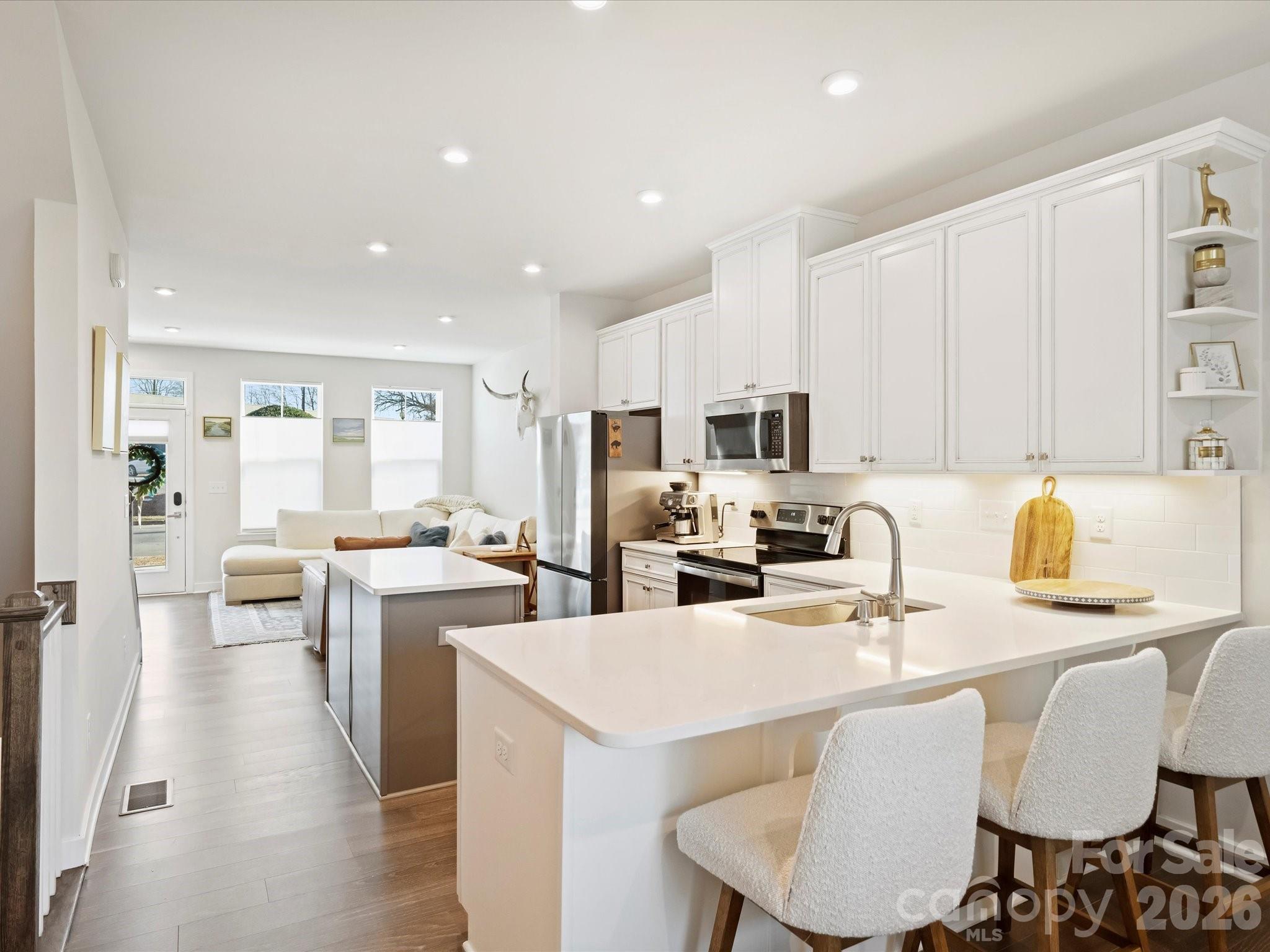 Photo 6 of 4746 Chastain Avenue, Charlotte, NC