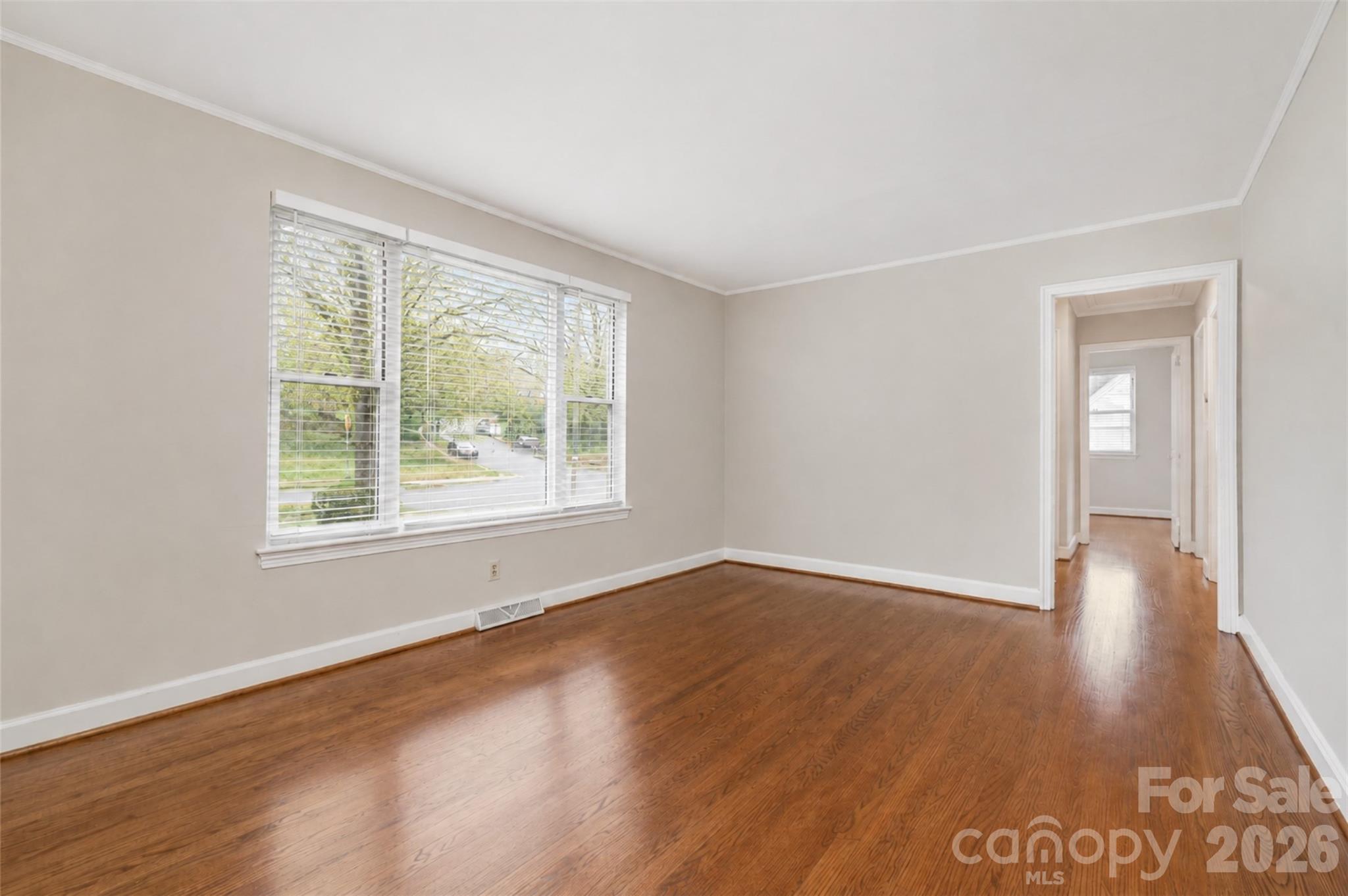 Photo 4 of 3231 Eastwood Drive, Charlotte, NC