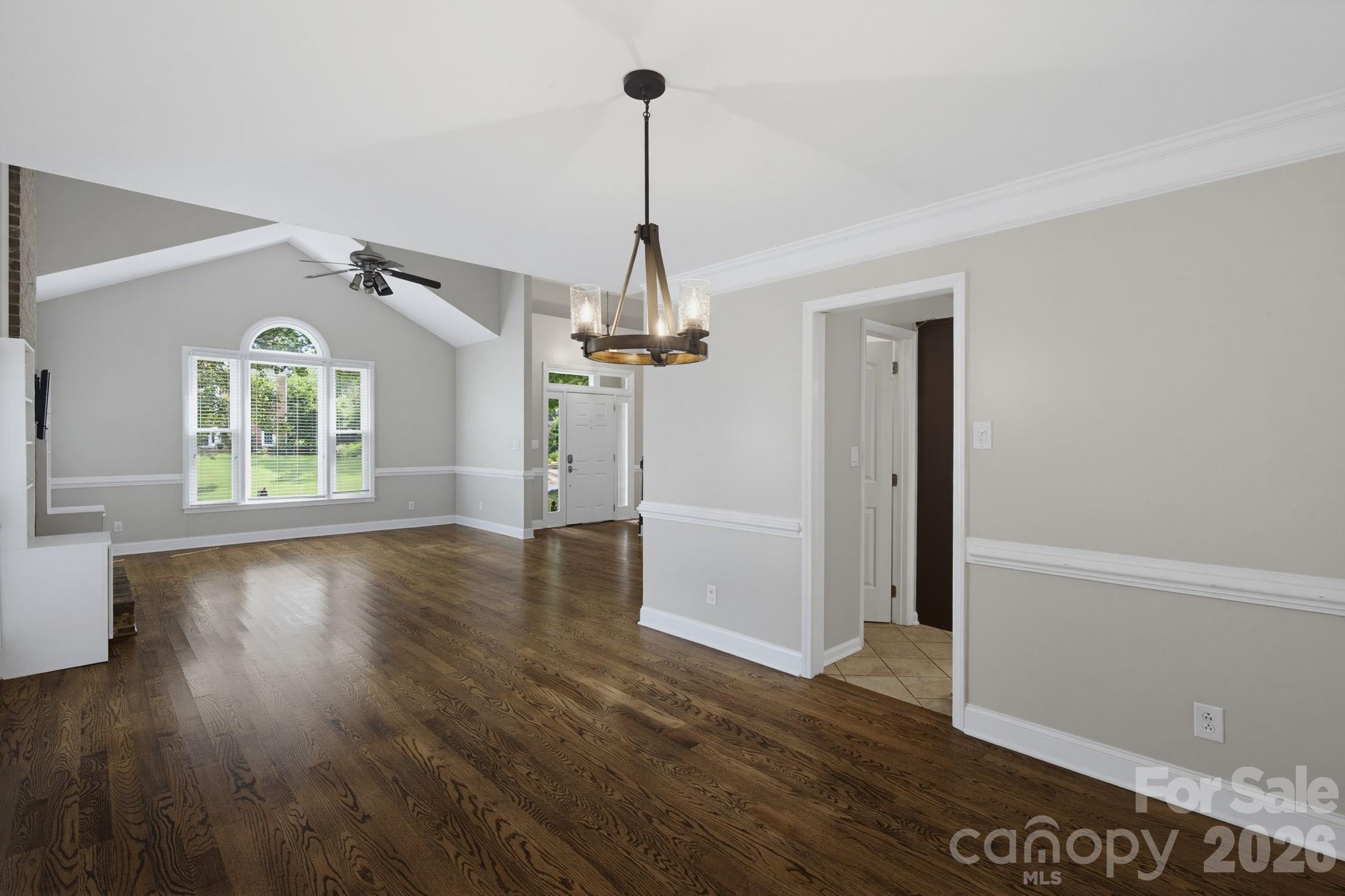 Home for sale at 6632 Elmstone Drive, Charlotte, NC — photo 8 of 38
