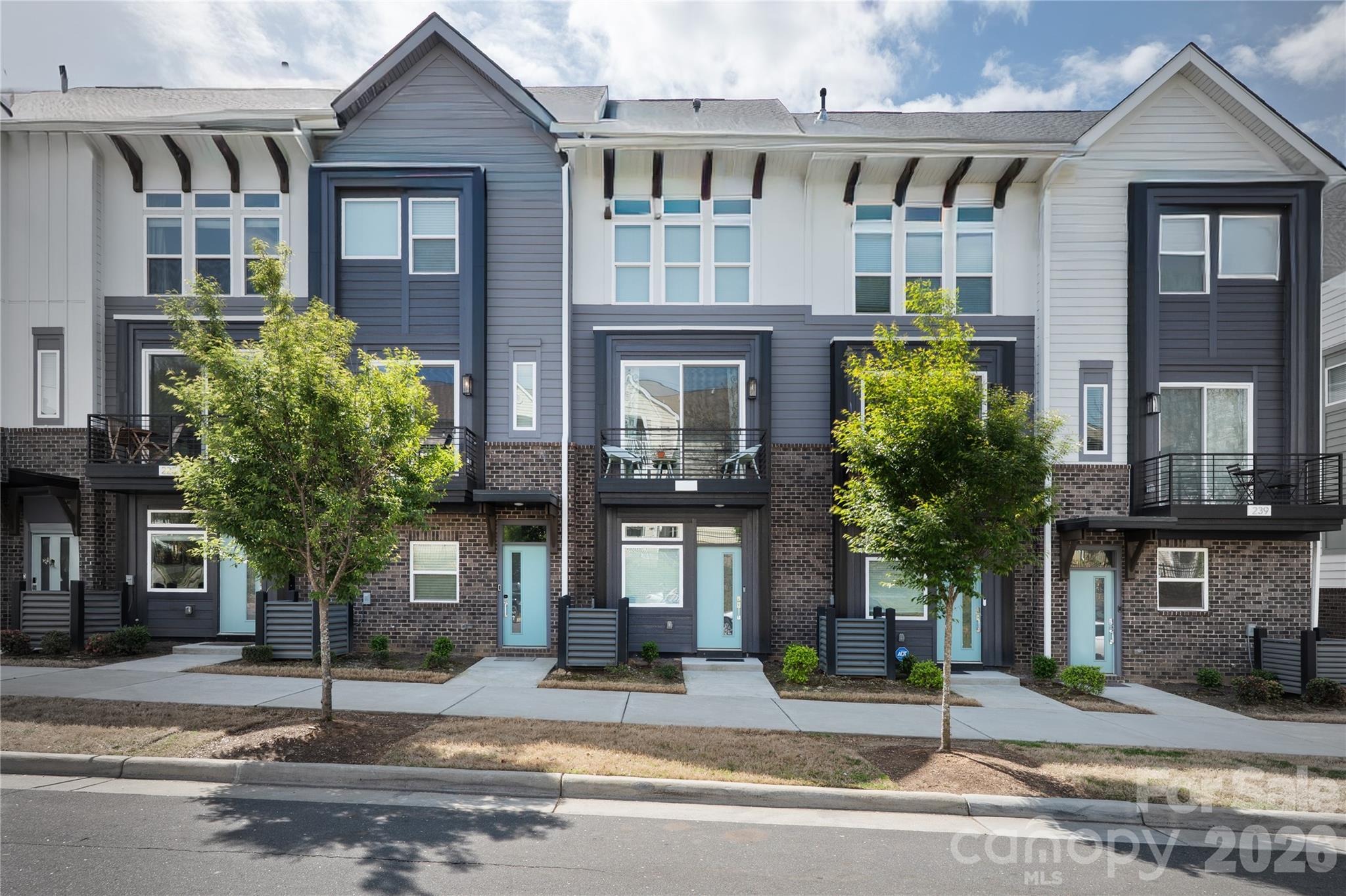 Home for sale at 223 S Bruns Avenue, Charlotte, NC — photo 1 of 29