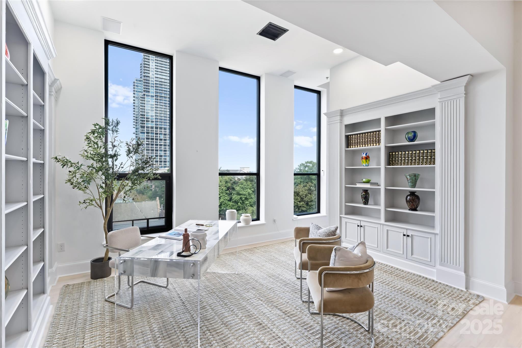 Photo 16 of 127 N Tryon Street615, Charlotte, NC