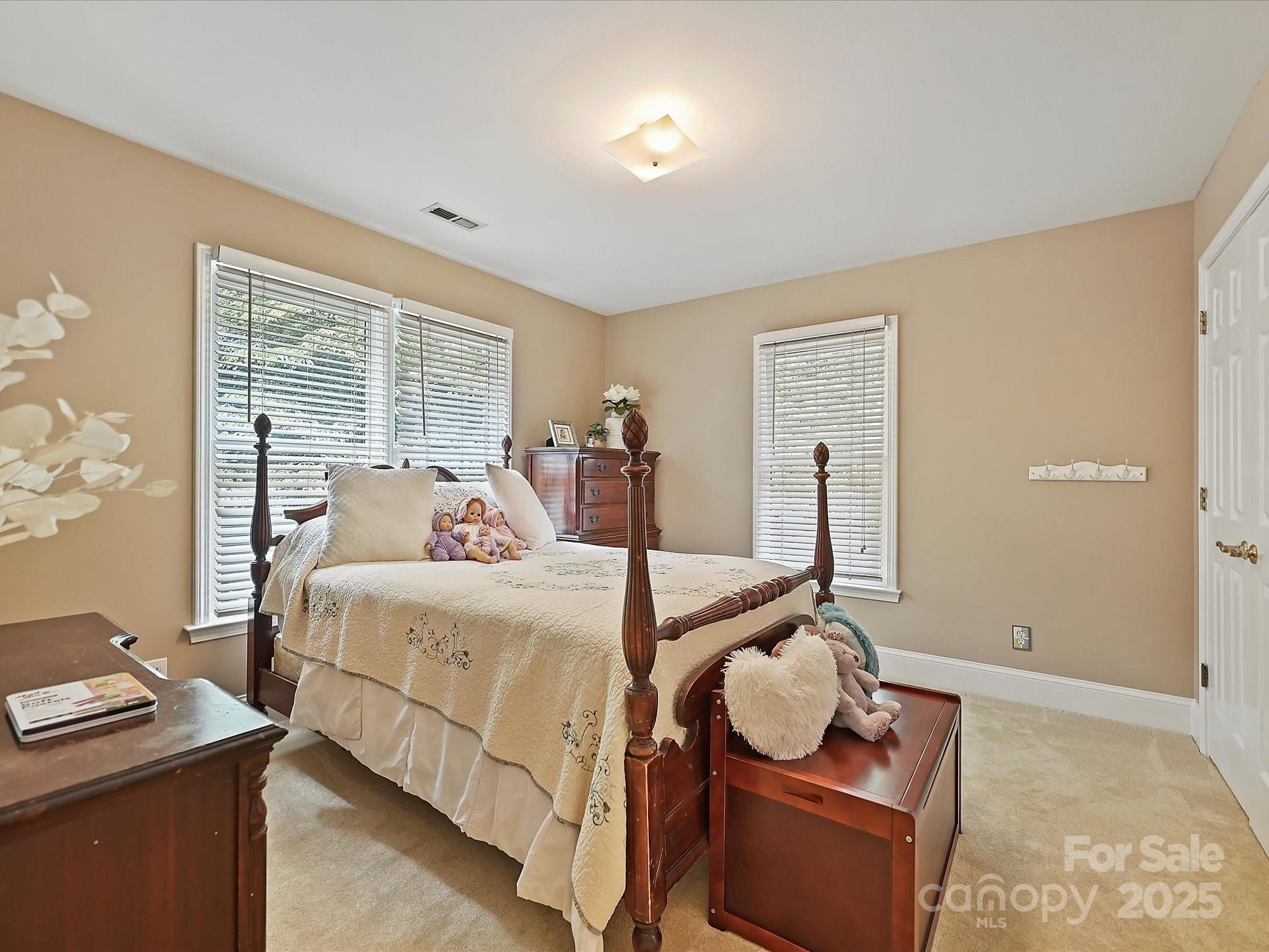 Photo 20 of 11902 Mountain Crest Circle, Charlotte, NC