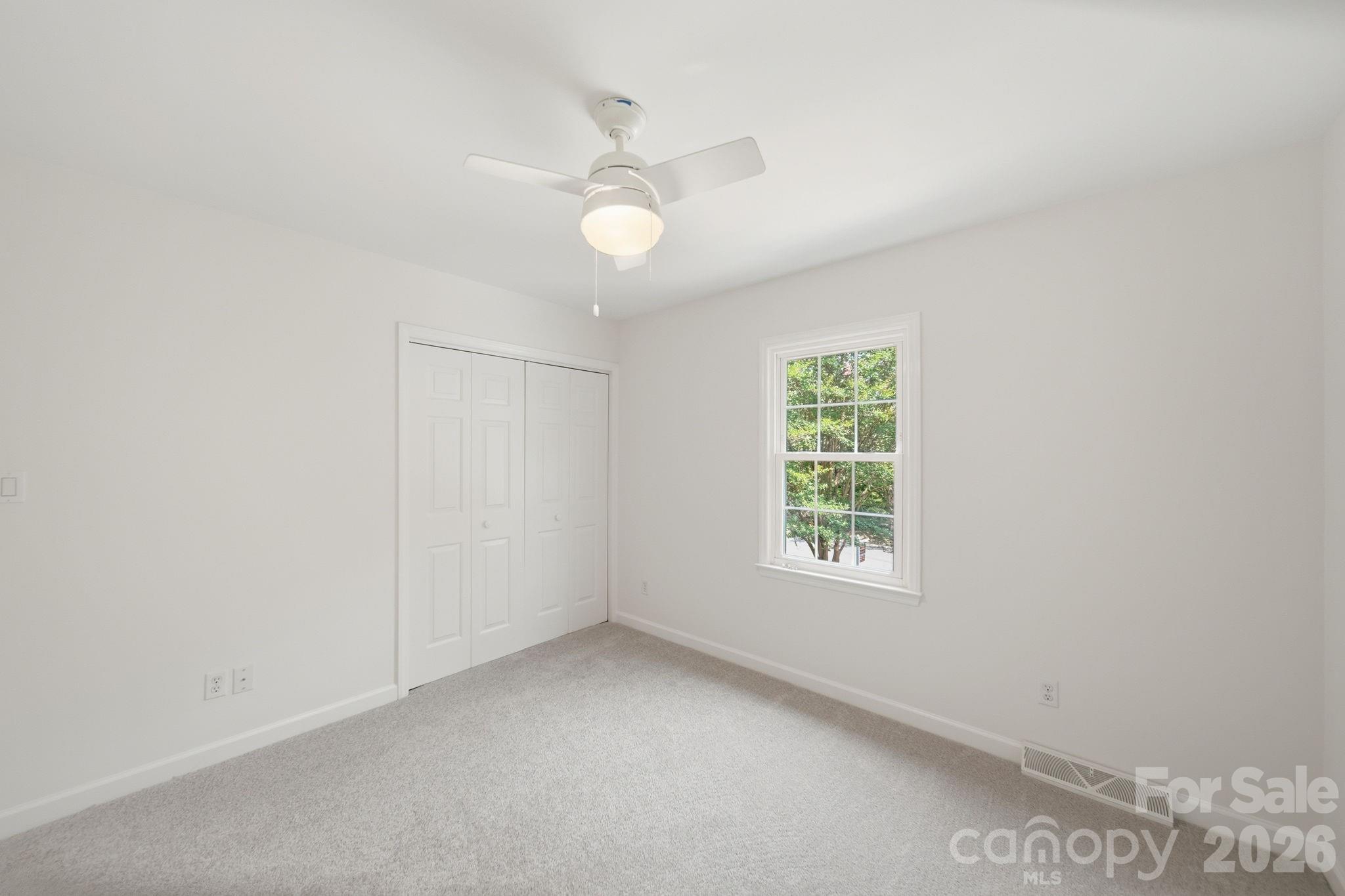 Home for sale at 5600 Carmel Station Avenue, Charlotte, NC — photo 35 of 47