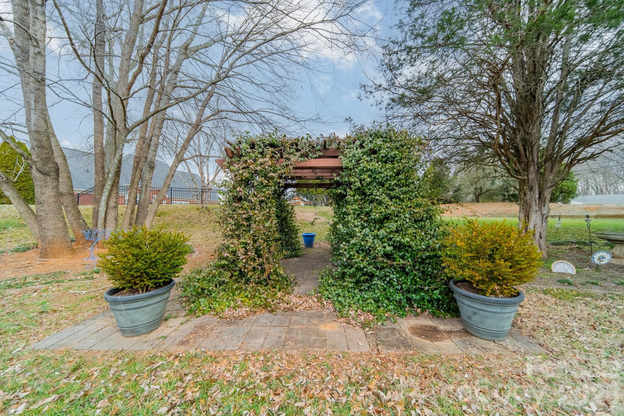 4006 Belle Meade Circle, Belmont, NC - photo 32 of 36