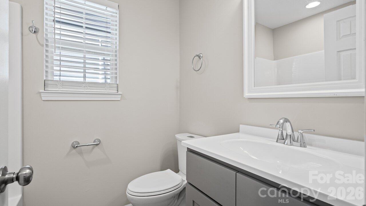 Photo 24 of 613 Hoskins Ridge Lane, Charlotte, NC
