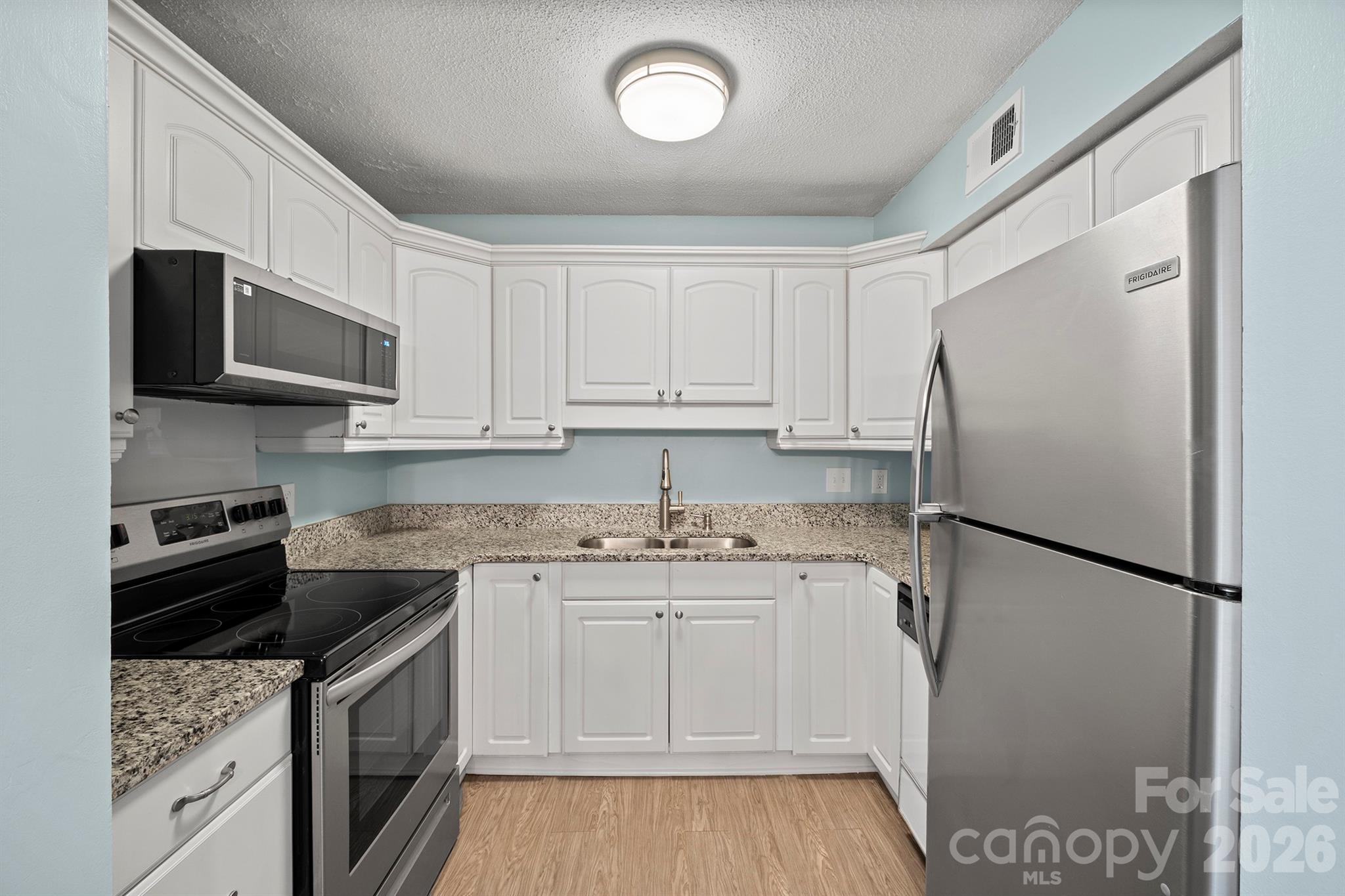 Photo 10 of 2630 Park Road, Charlotte, NC
