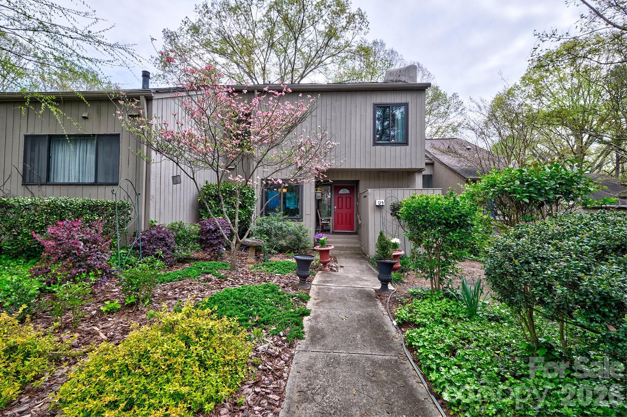 134 Pine Grove Circle, Lake Wylie, SC