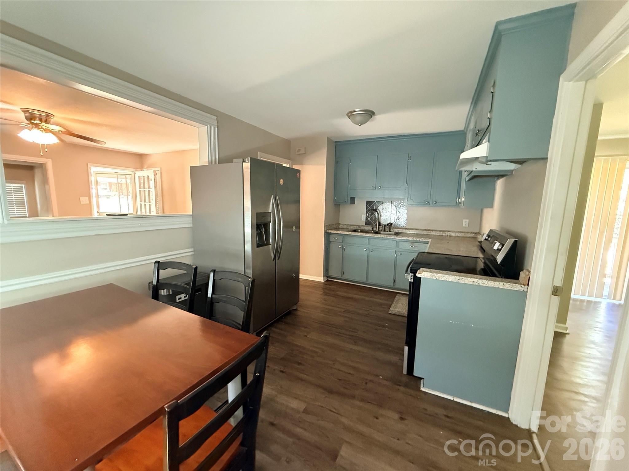 Photo 3 of 1120 Claremont Road, Charlotte, NC