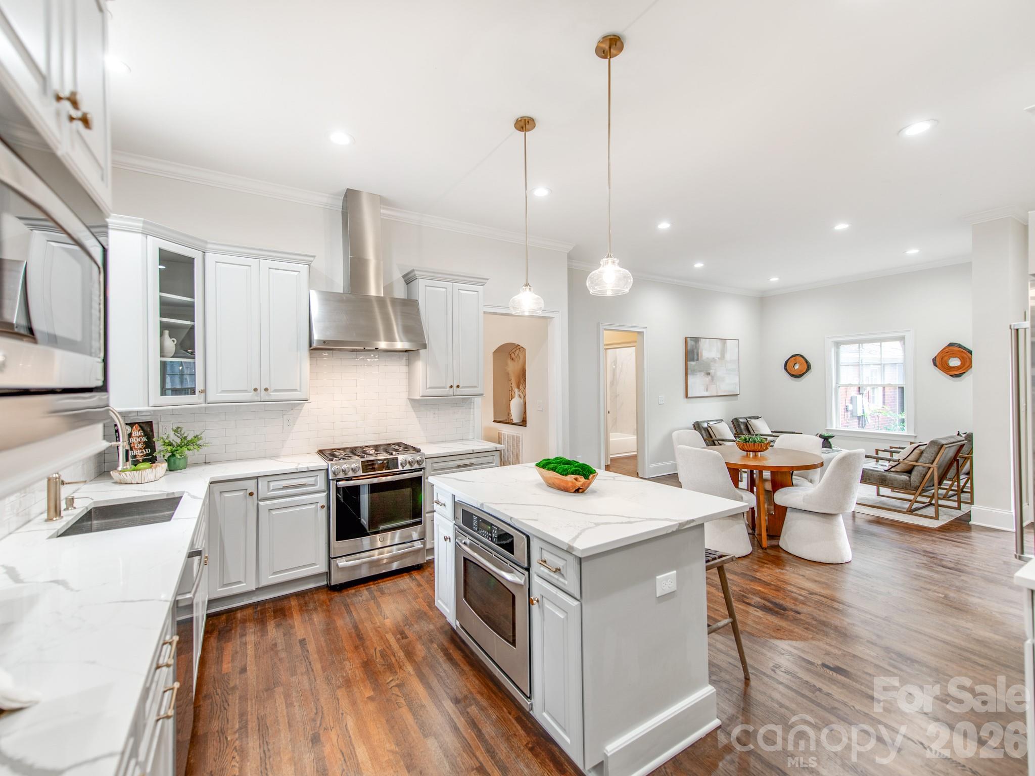 Photo 13 of 2907 Park Road, Charlotte, NC