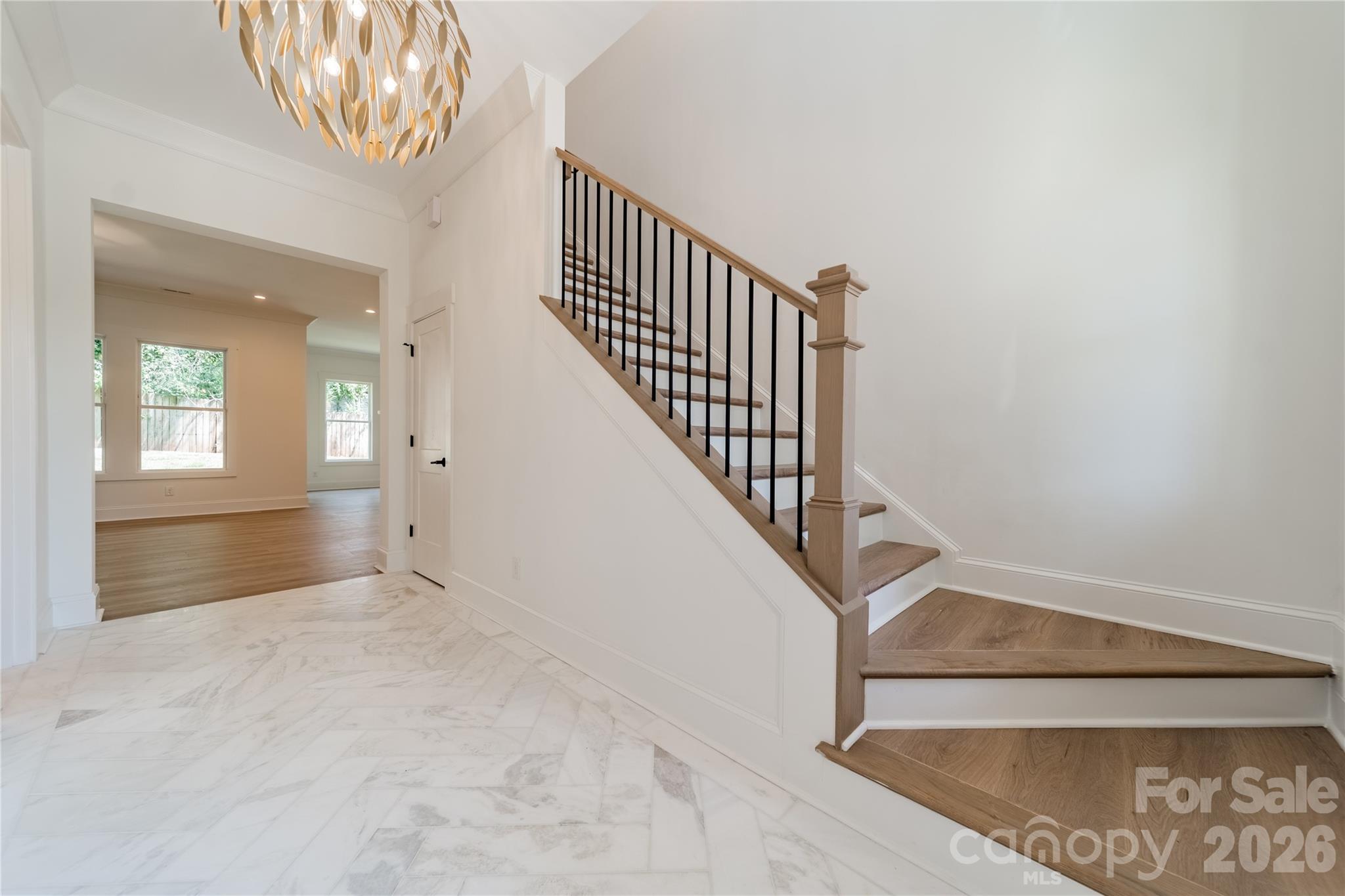 2648 Roslyn Avenue, Charlotte, NC - photo 7 of 39
