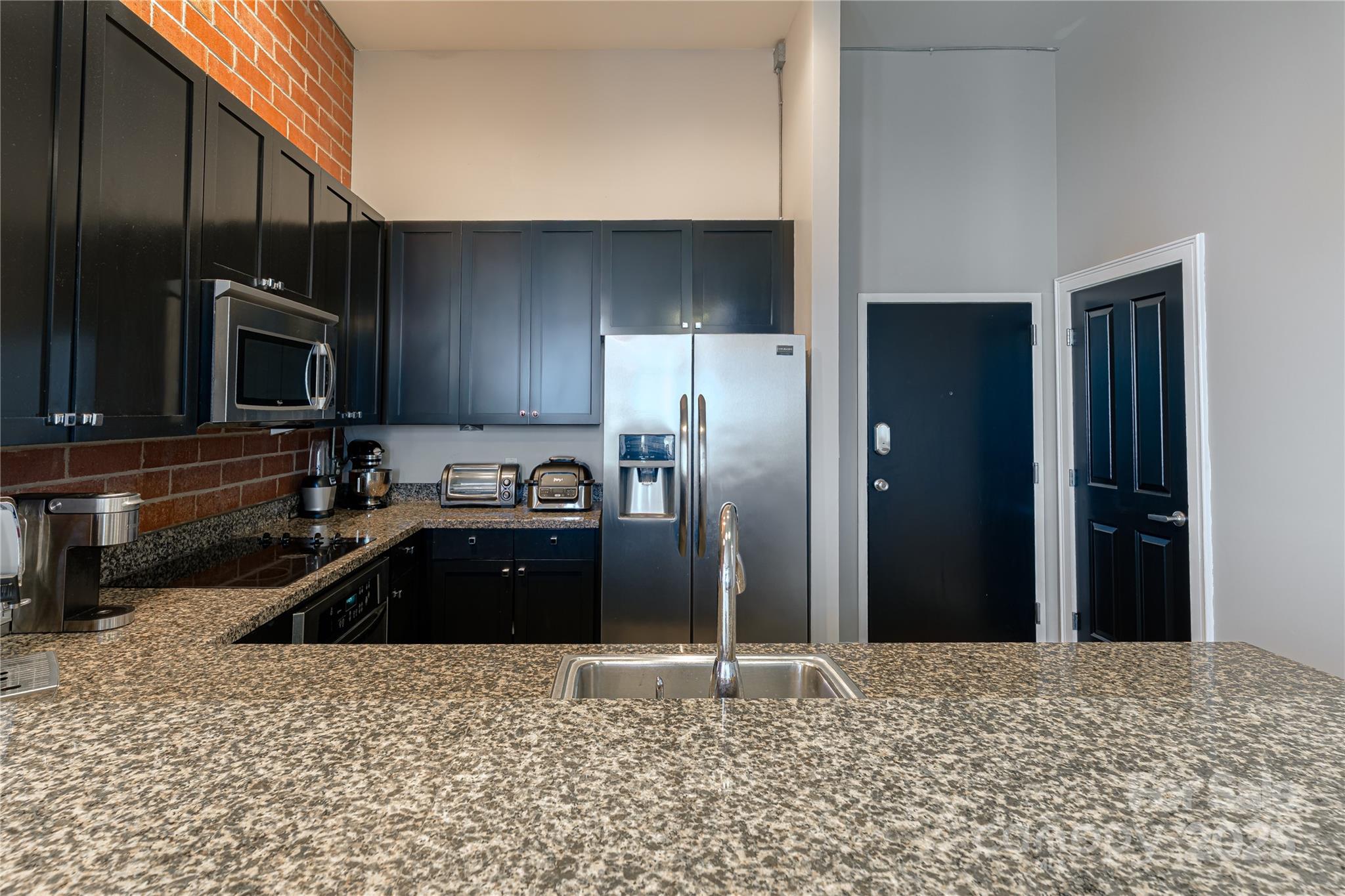 Photo 6 of 710 W Trade Street701, Charlotte, NC