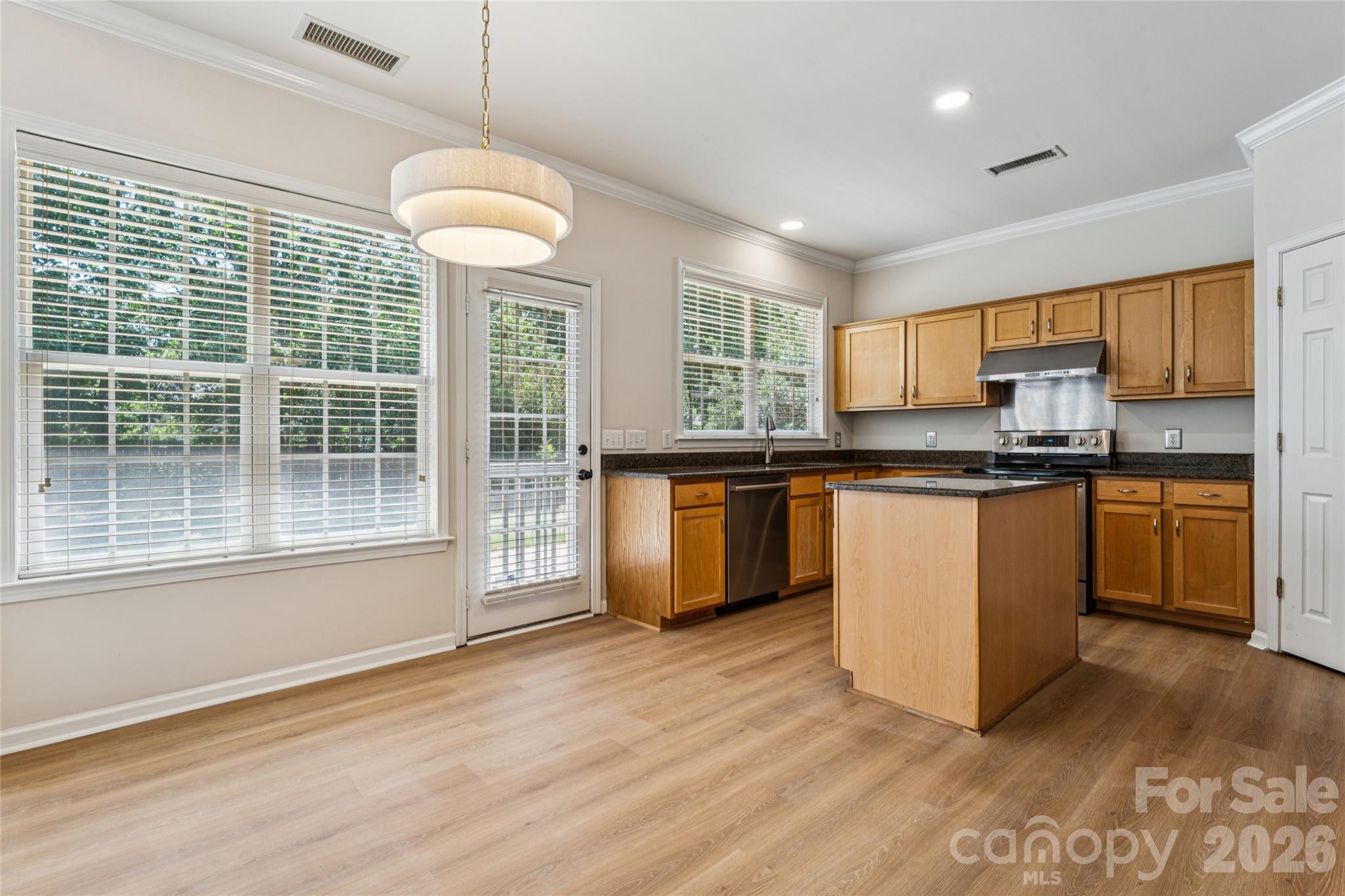 Photo 18 of 2523 Beacon Forest Drive, Charlotte, NC