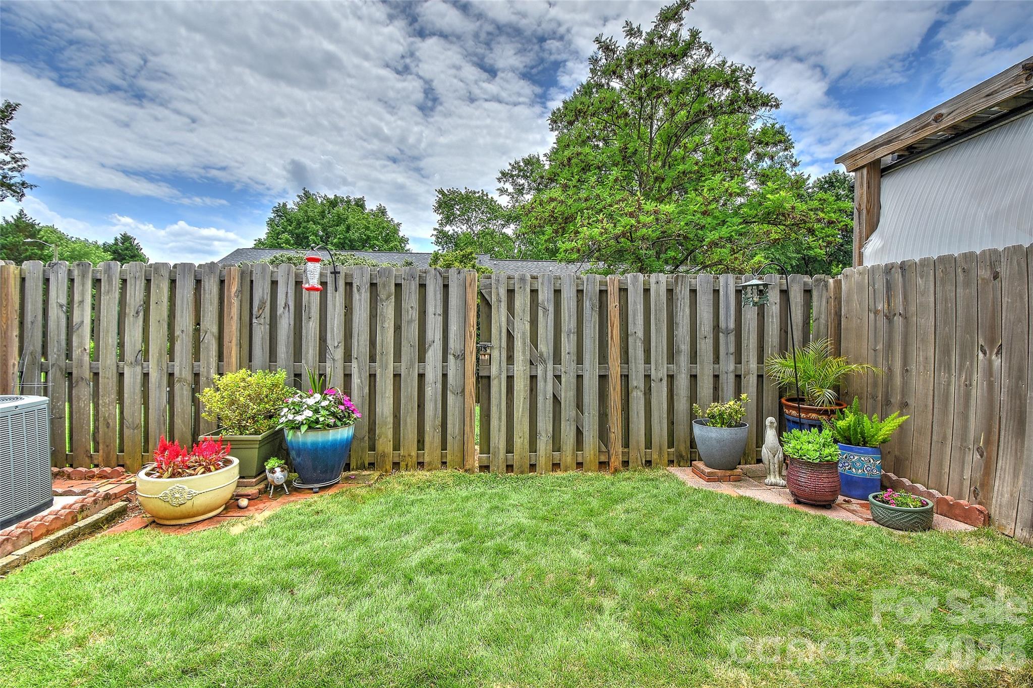 Photo 28 of 8333 Knights Bridge Road, Charlotte, NC
