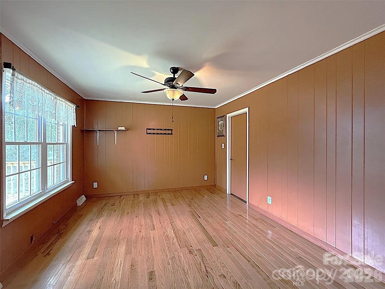 Home for sale at 3220 Wiseman Drive, Charlotte, NC — photo 6 of 19