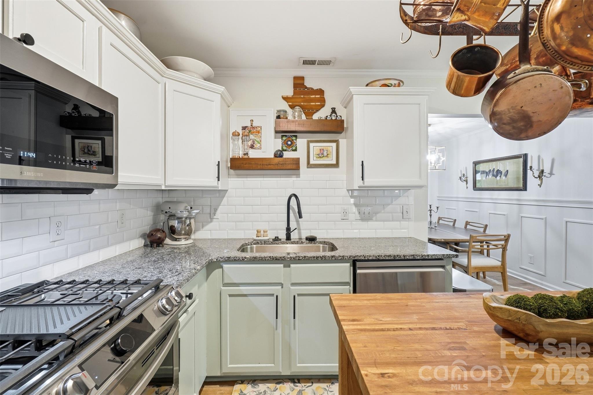 Photo 14 of 4431 Garris Road, Charlotte, NC