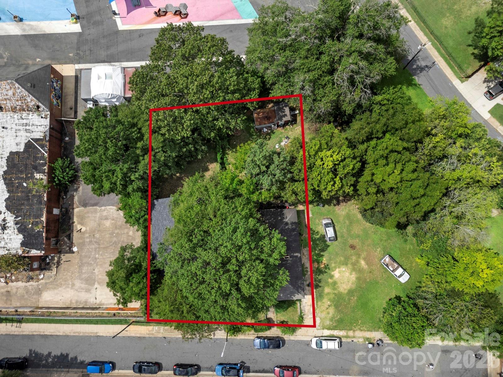 225 Flint Street, Charlotte, NC - photo 2 of 31