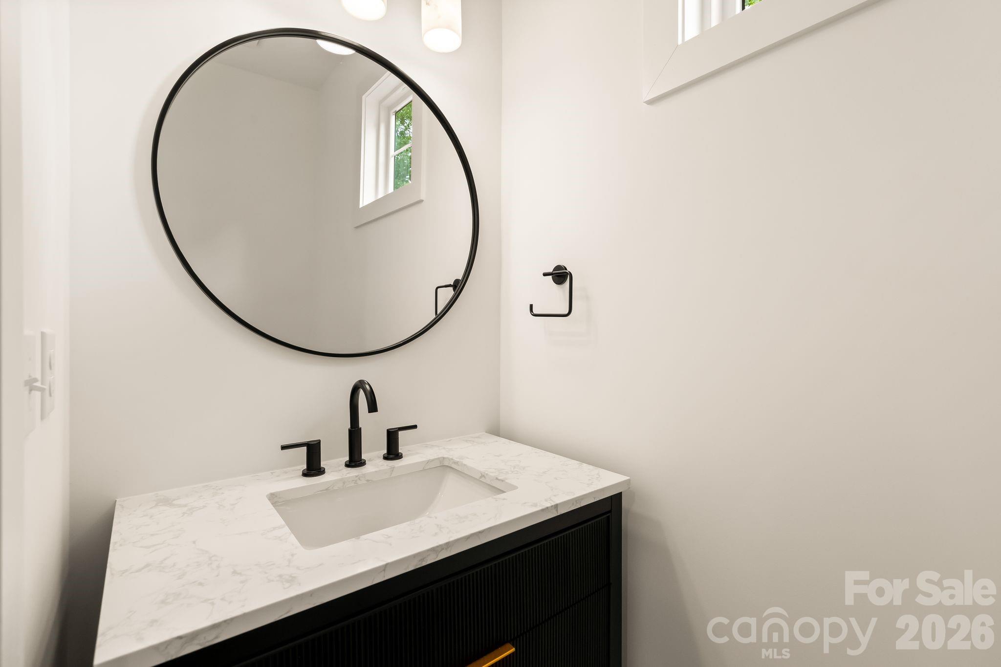 Photo 33 of 3031 Mathis Drive, Charlotte, NC