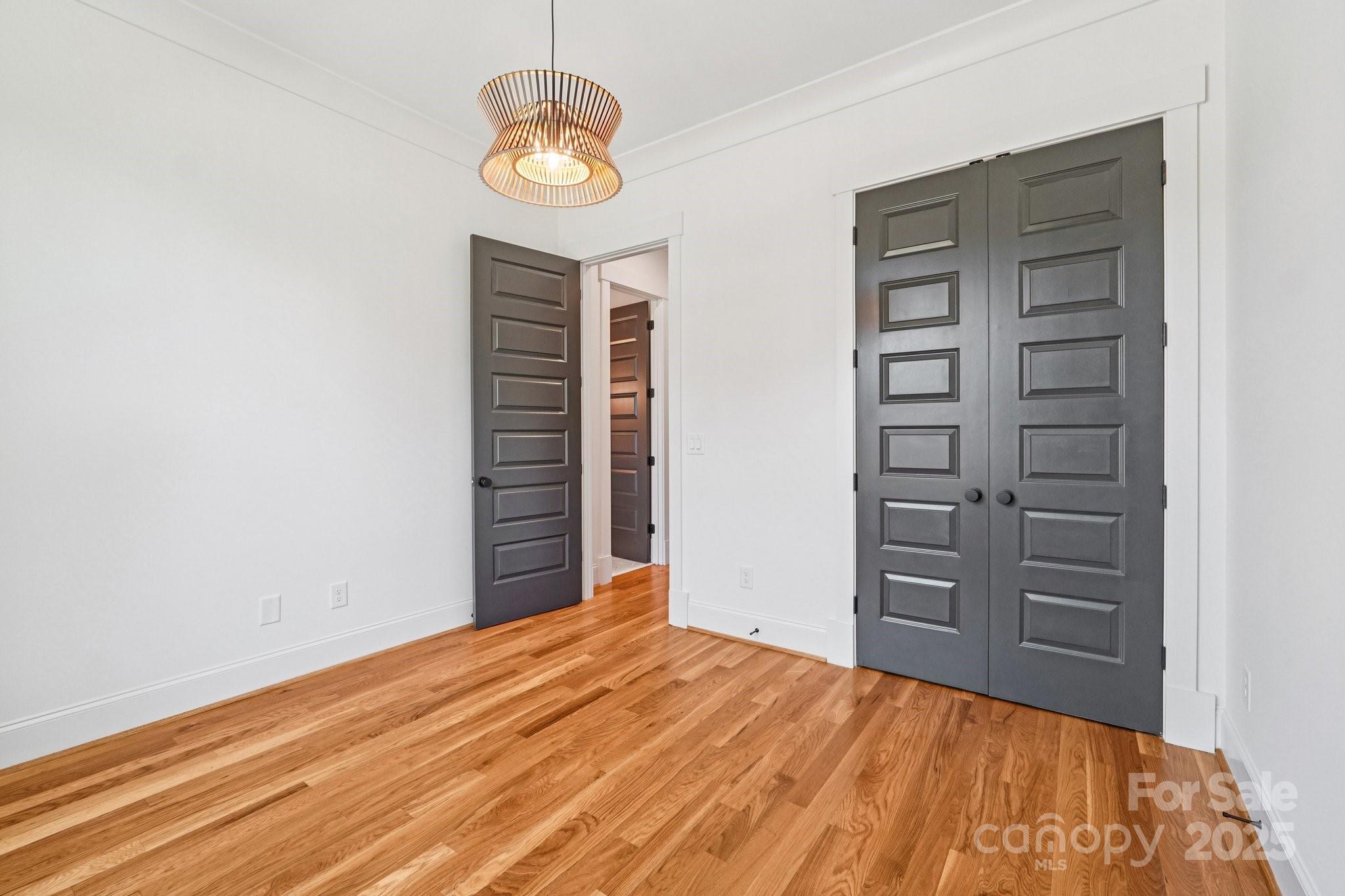 Photo 43 of 132 Sardis Lane, Charlotte, NC