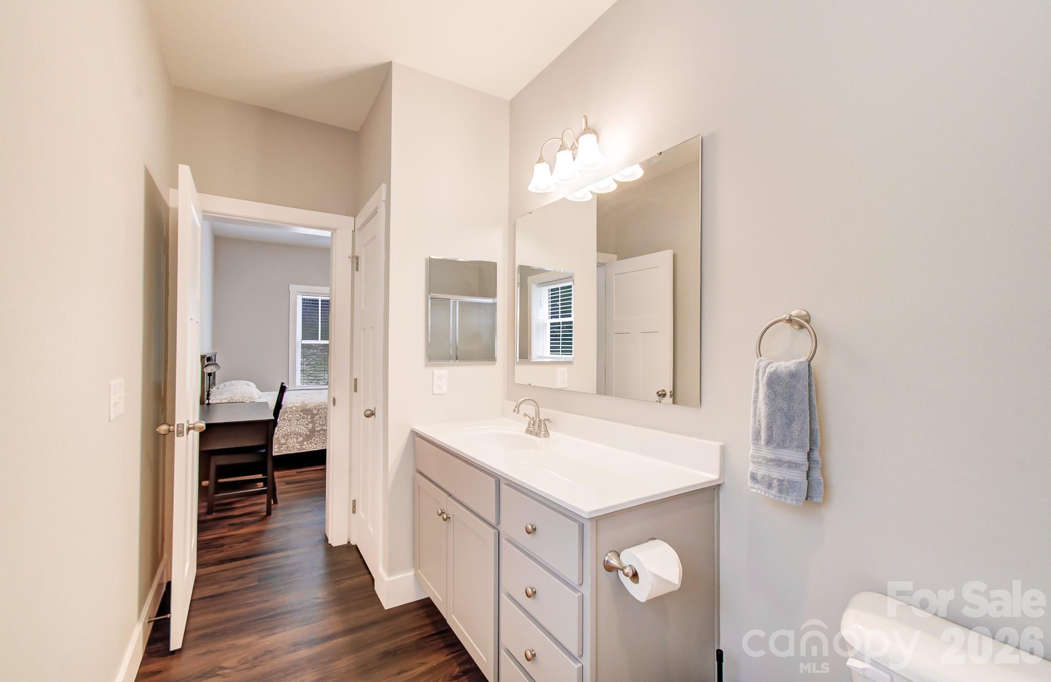182 Ellerslie Acre None, Hendersonville, NC - photo 19 of 45