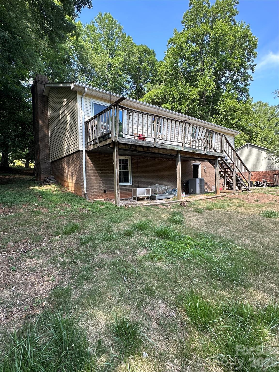 306 New Orleans Boulevard, Morganton, NC - photo 4 of 23