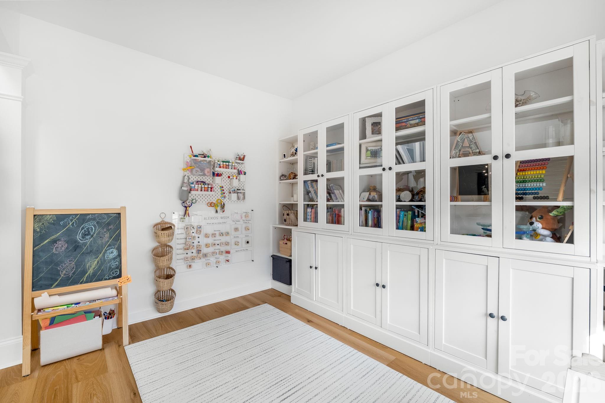 Photo 8 of 10610 Rogalla Drive, Charlotte, NC