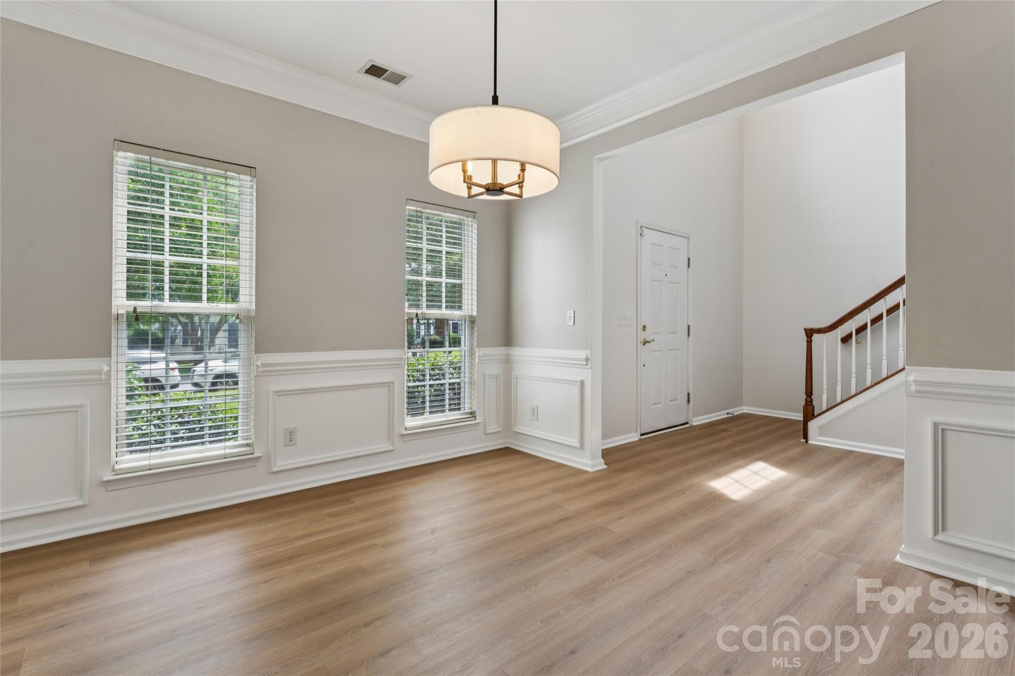 Photo 8 of 11627 Knightsdale Drive, Charlotte, NC