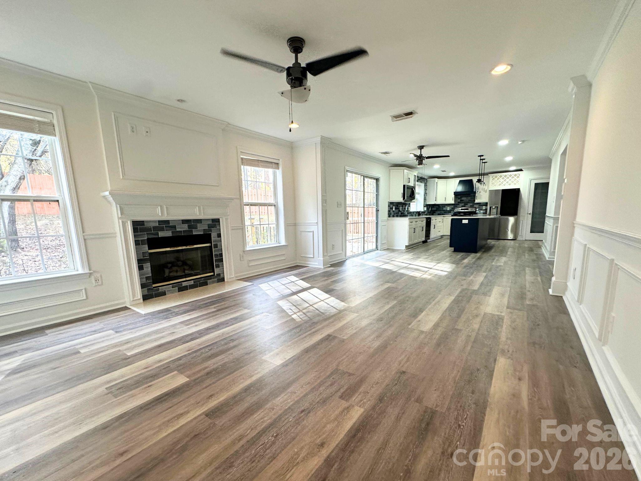 Photo 8 of 9310 Chastain Walk Drive, Charlotte, NC