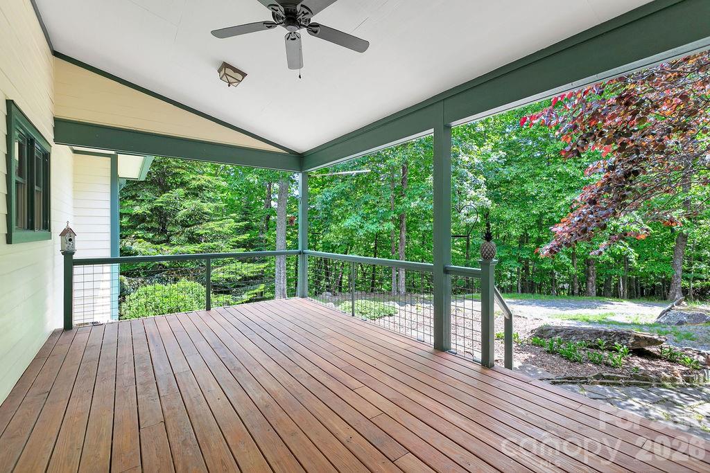 40 Walnut Ridge Circle, Brevard, NC - photo 4 of 47