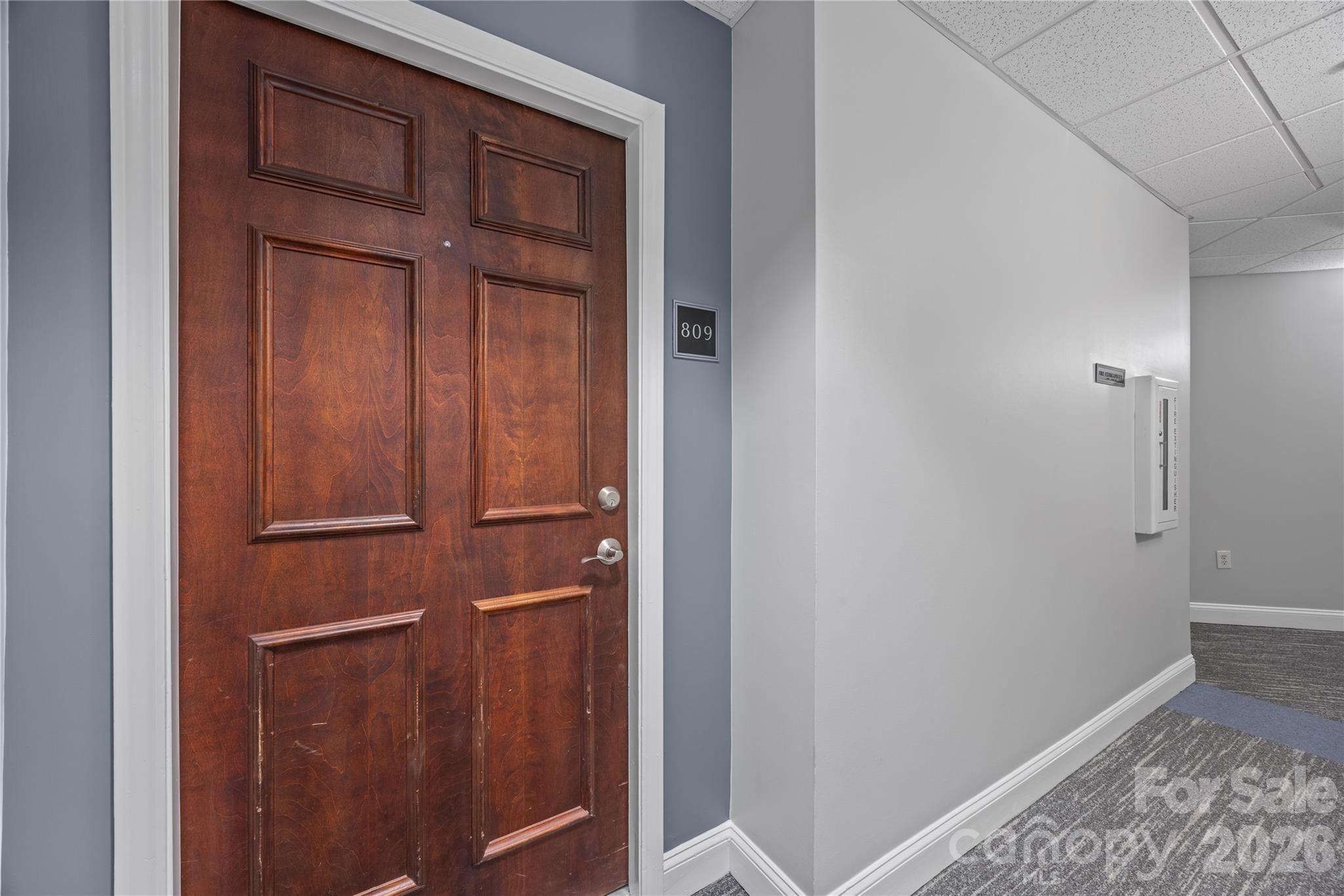 Photo 3 of 300 W 5th Street809, Charlotte, NC