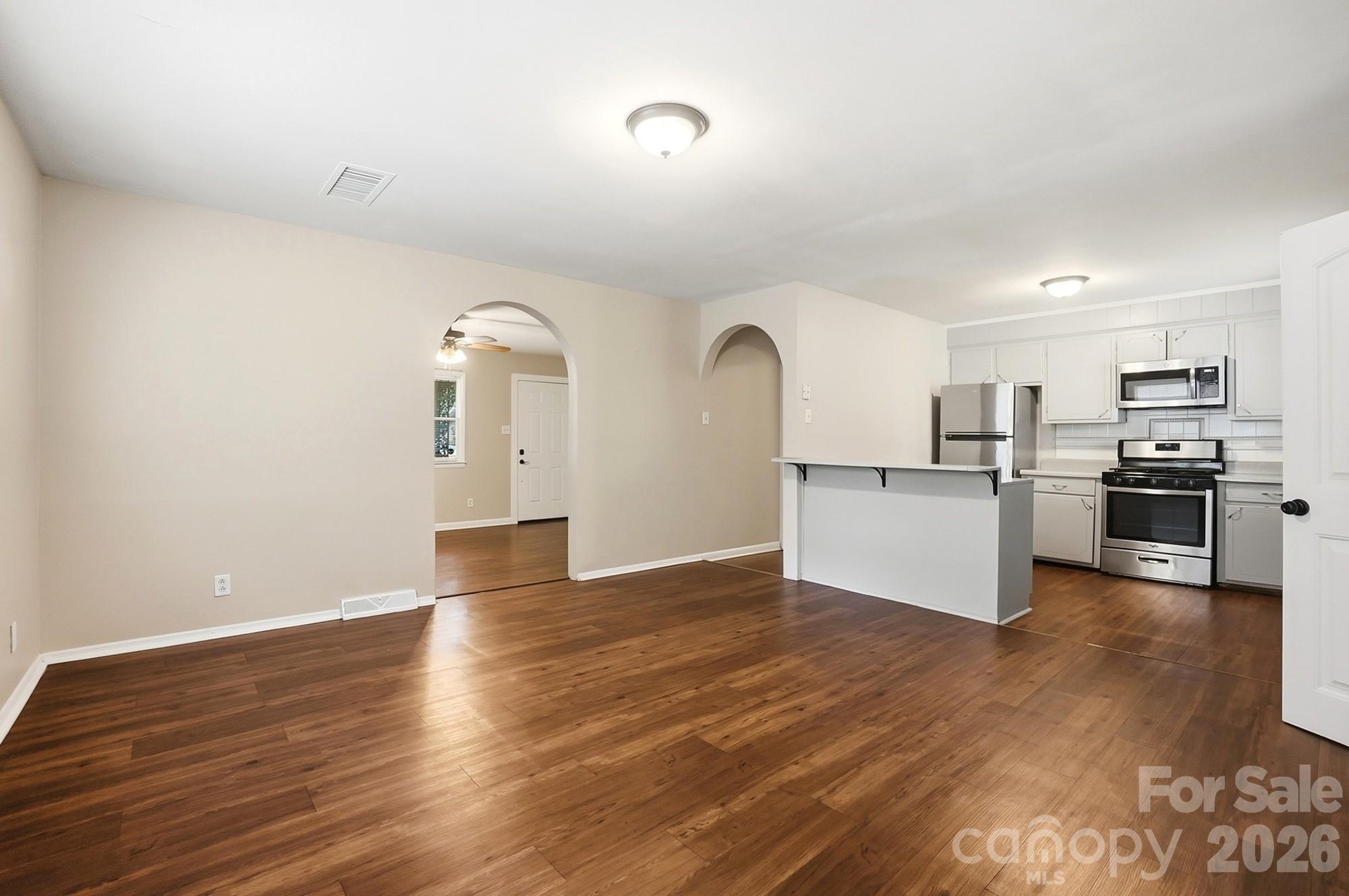 Photo 7 of 6308 Covecreek Drive, Charlotte, NC