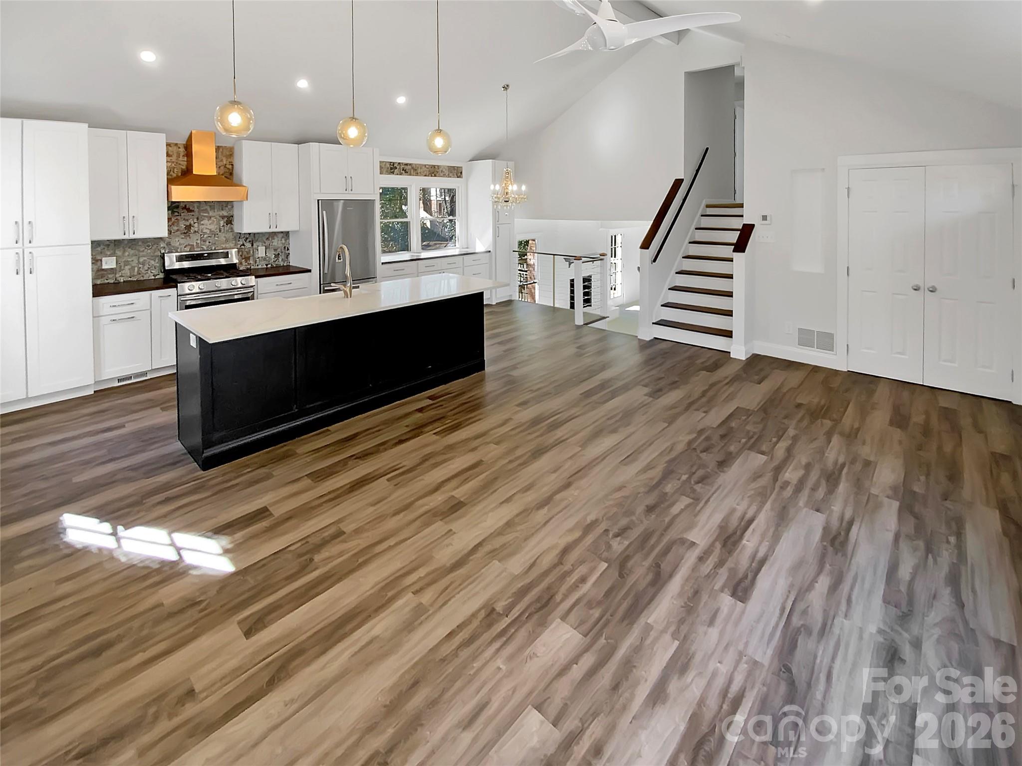 Photo 2 of 7401 Limerick Drive, Charlotte, NC