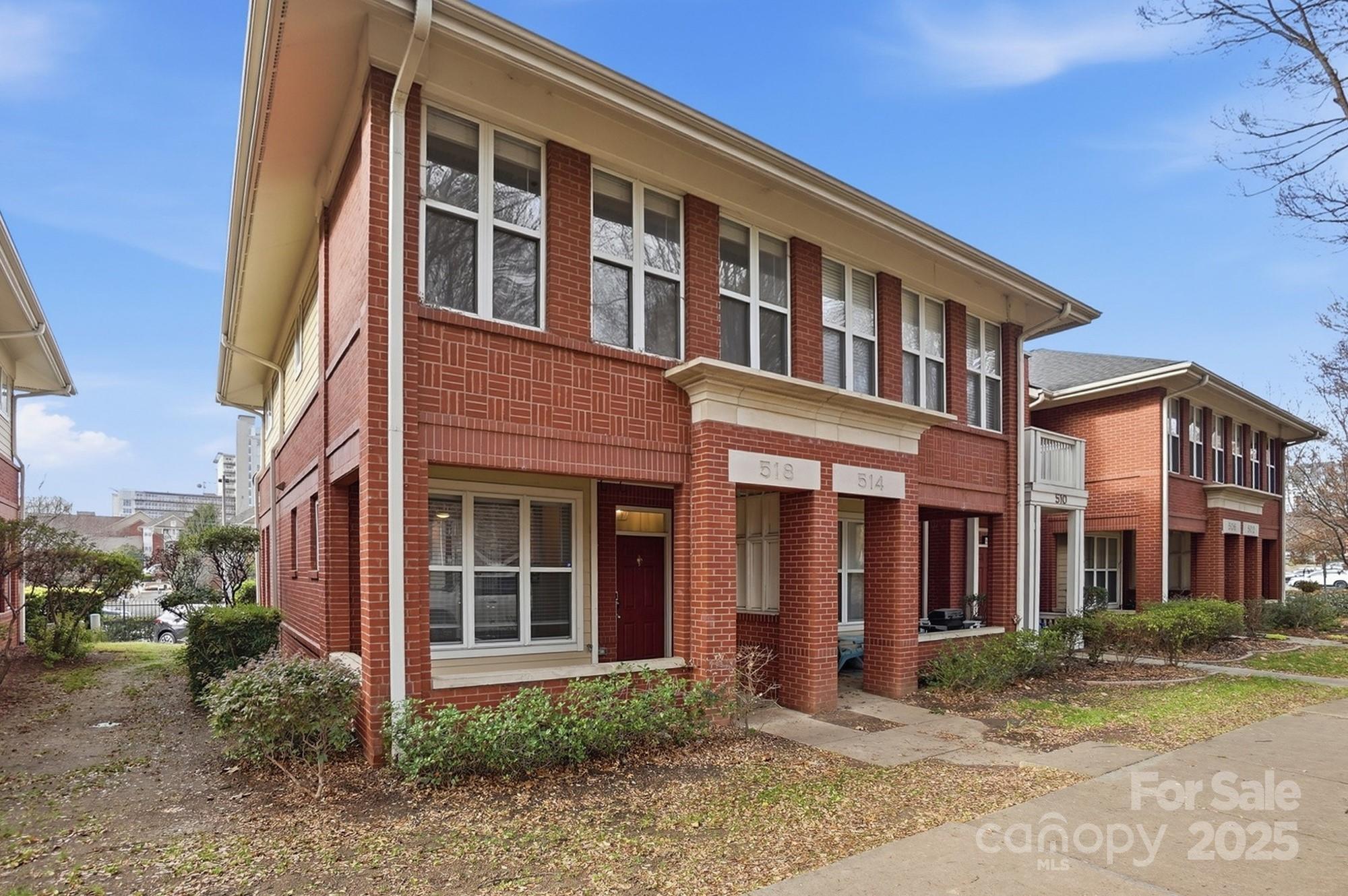 Home for sale at 518 E 9th Street, Charlotte, NC — photo 1 of 43