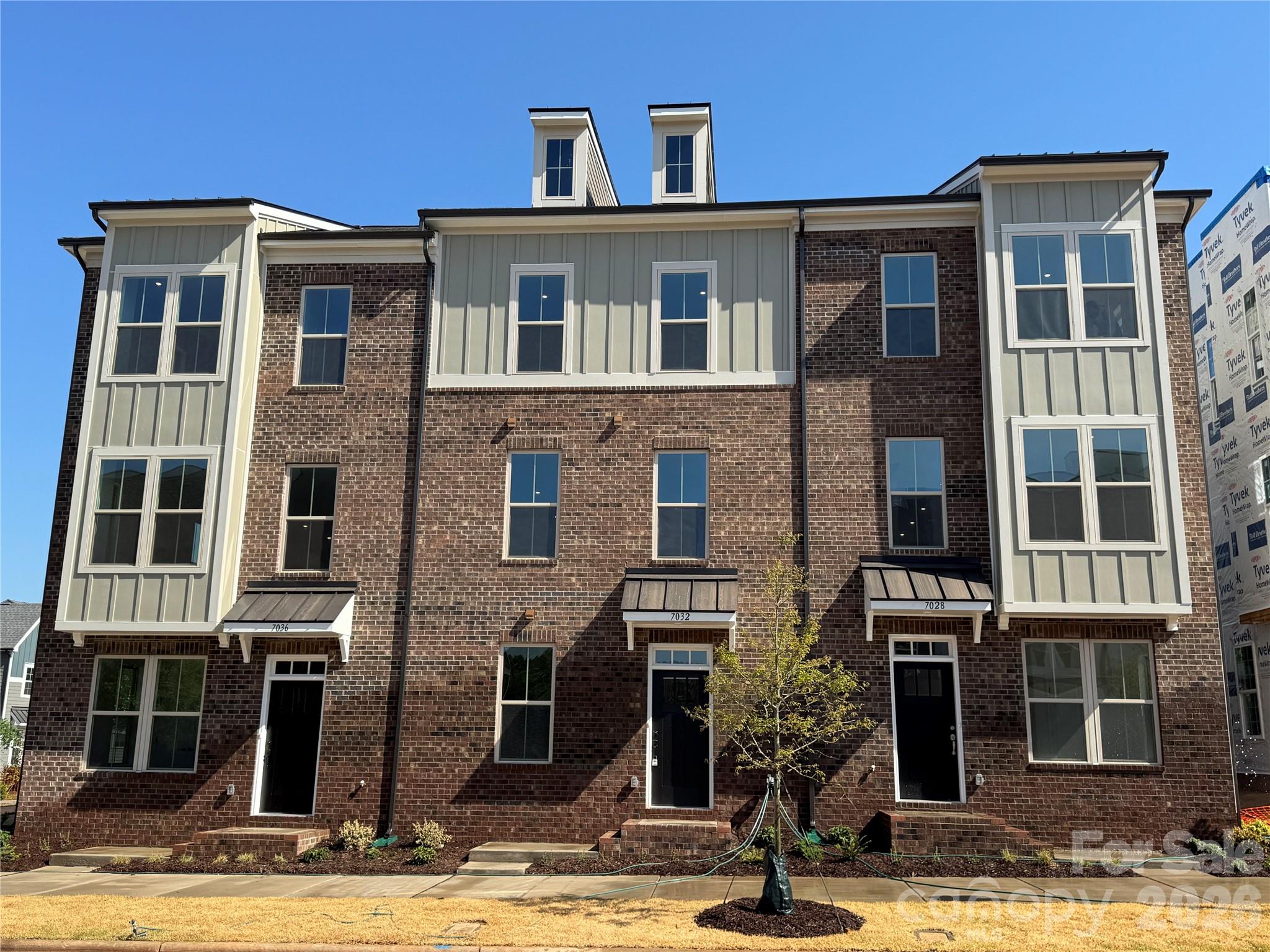 Home for sale at 3114 Middle Street, Charlotte, NC — photo 1 of 24