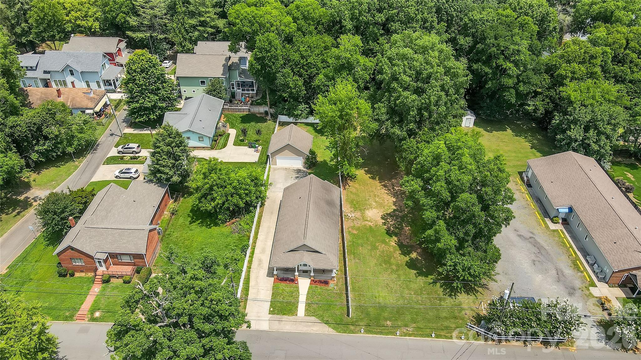 Home for sale at 309 Mill Road, Charlotte, NC — photo 44 of 46