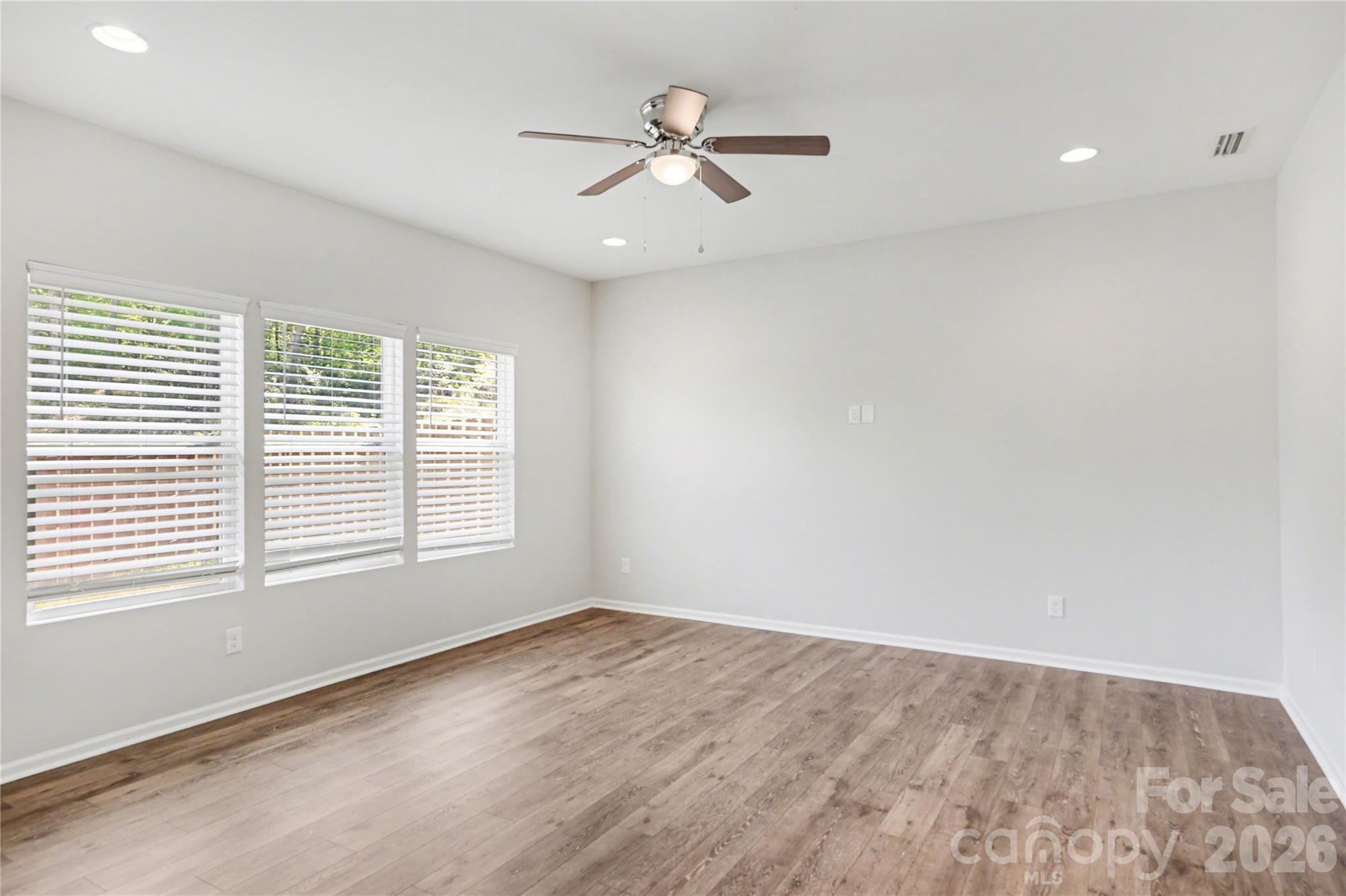 5048 Thomasville Drive, Belmont, NC - photo 10 of 28